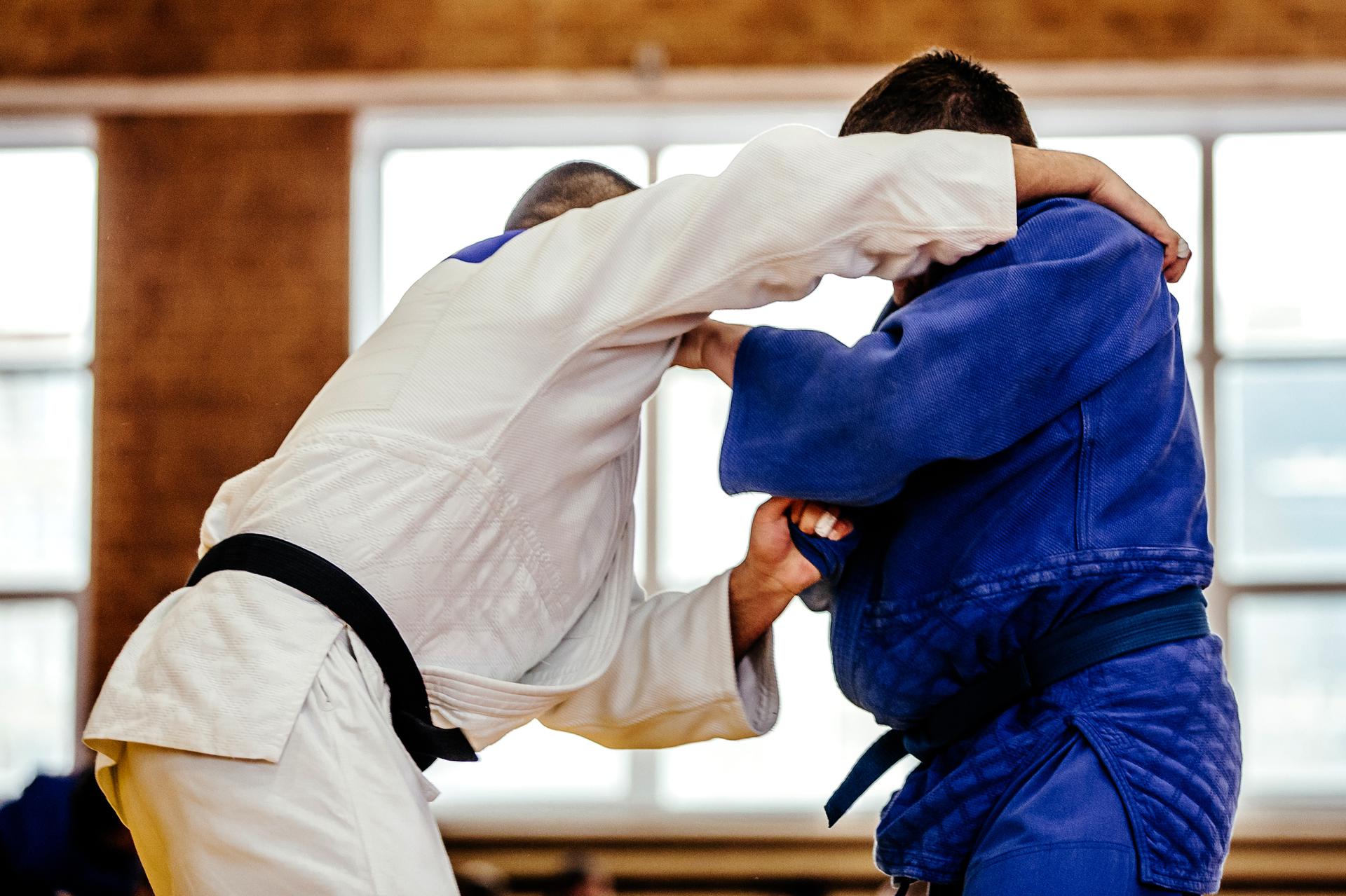 Best Martial Arts Center in Glendale - 2KnuckleSports | Mixed Martial ...
