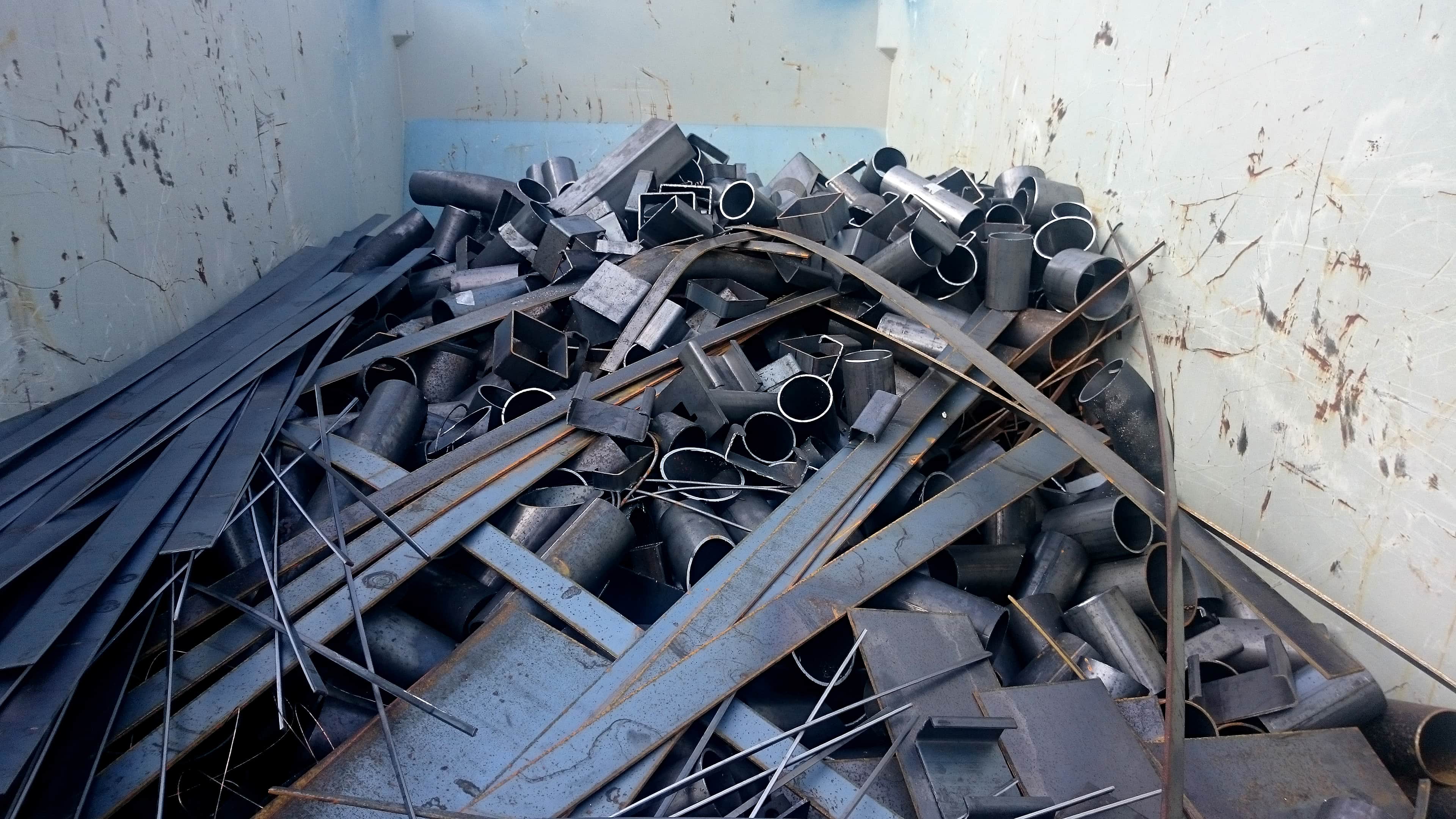 Scrap Metal Pick Up - We Offer - Delta Green Recycling And Property ...