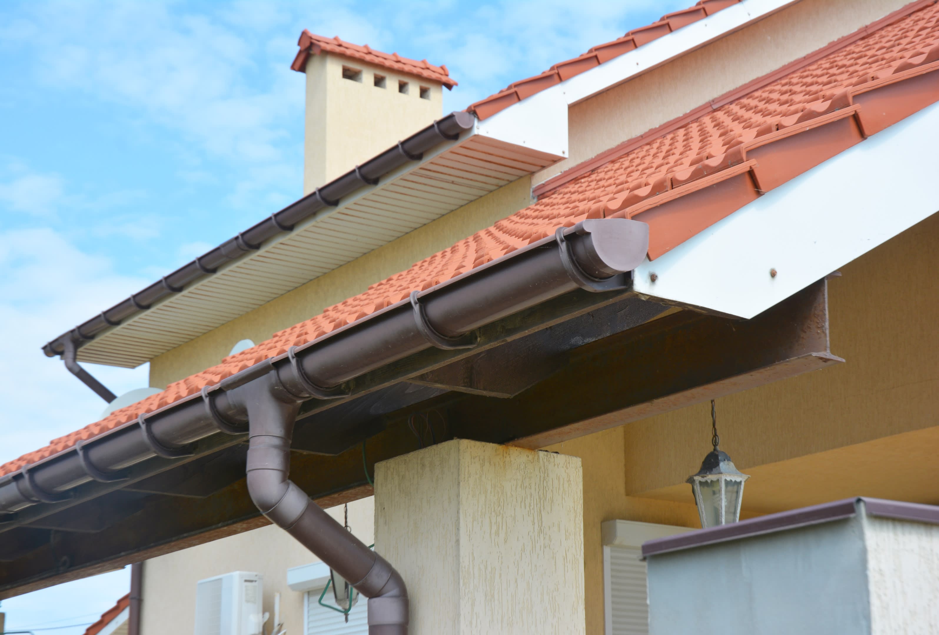 Precision Seamless Gutter - Gutter Cleaning | Grand Rapids