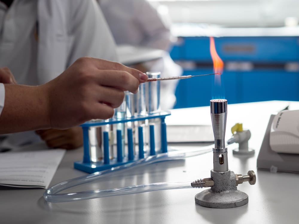 Schools Laboratory Instruments - Items - DP Lab Instruments | Ahmedabad