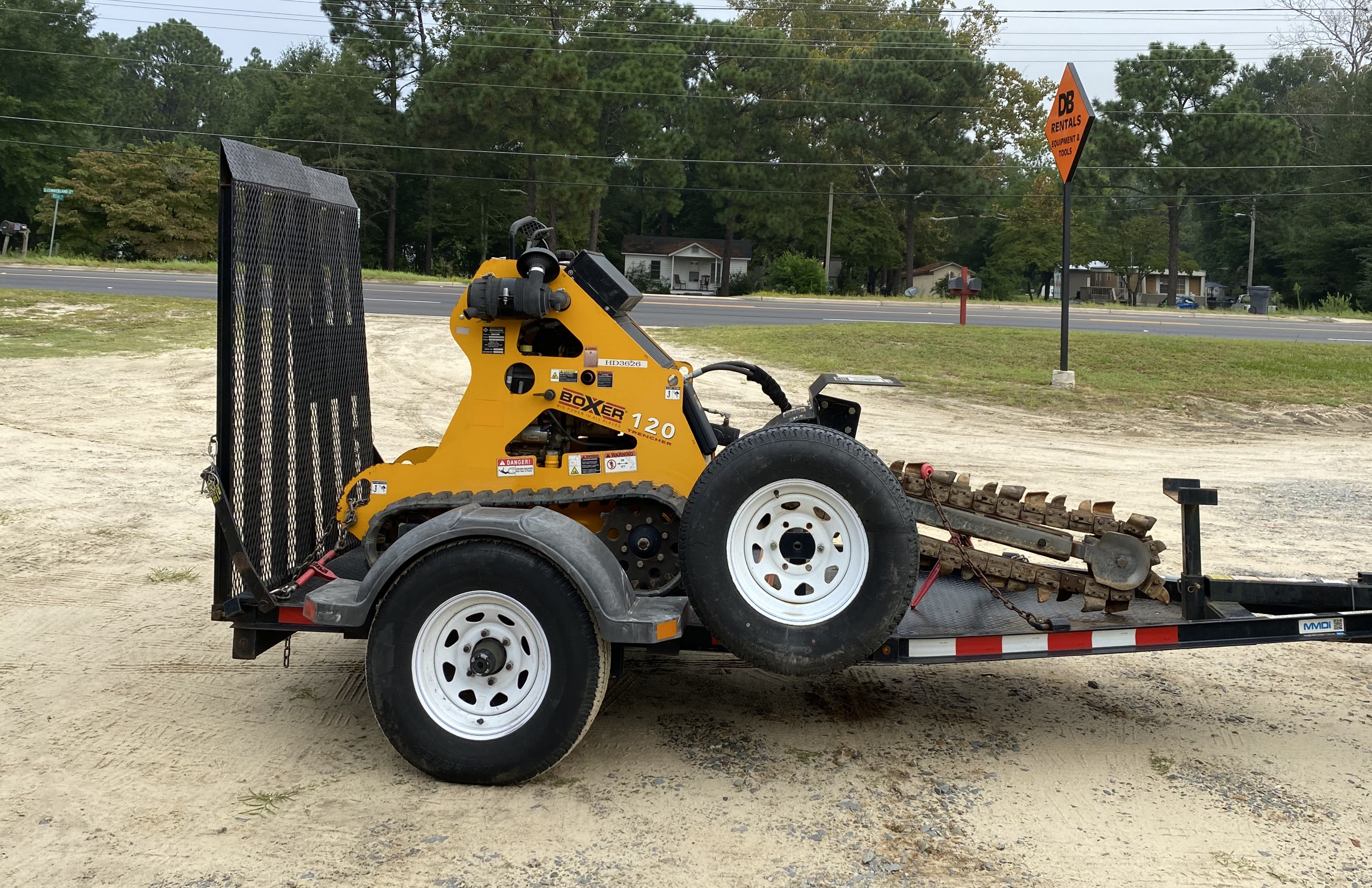 24" Boxer 120 Trencher - Trenchers - DB Rentals - Plant & Machinery ...
