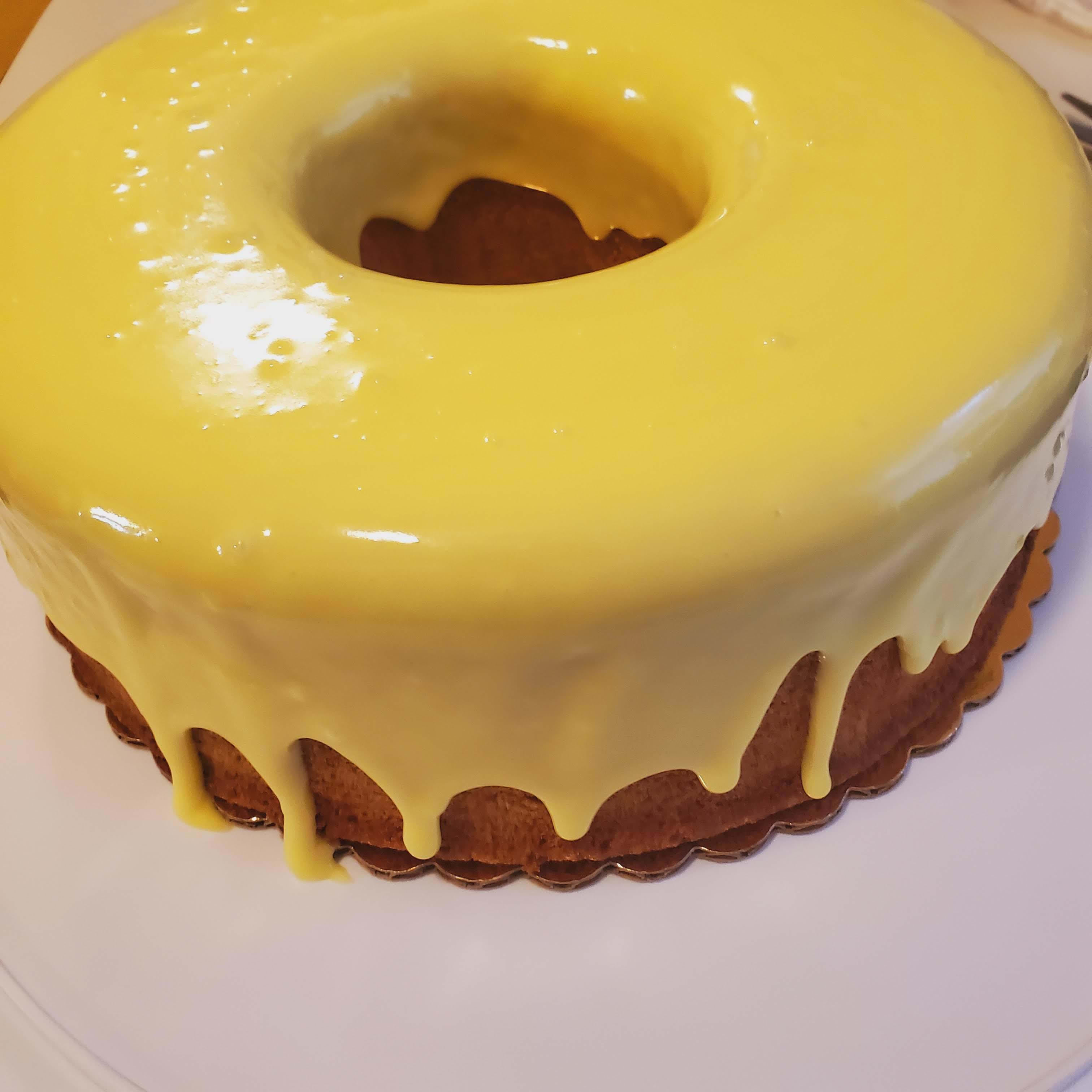 The Lemon PoundCake by Pastor with Lemon Glaze - Traditional PoundCakes ...