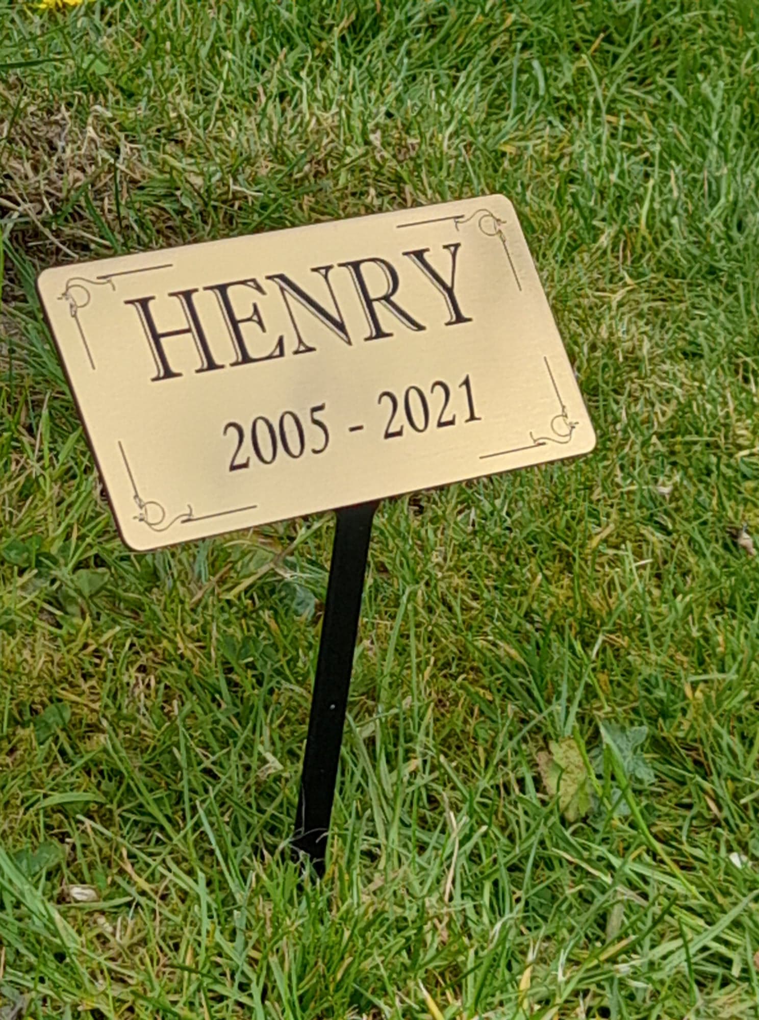 Personalised Memorial Plaque Tree Dedication Marker Grave Remembrance ...