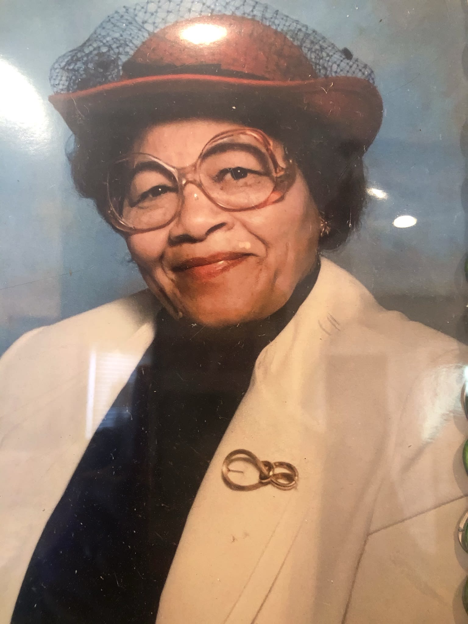 Tene Jones's Instagram, Twitter & Facebook on IDCrawl