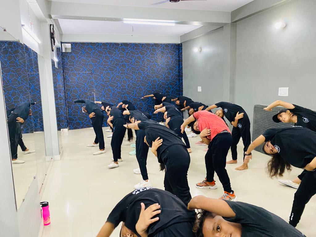 Step Up Dance Academy - Dance Instruction | New Delhi