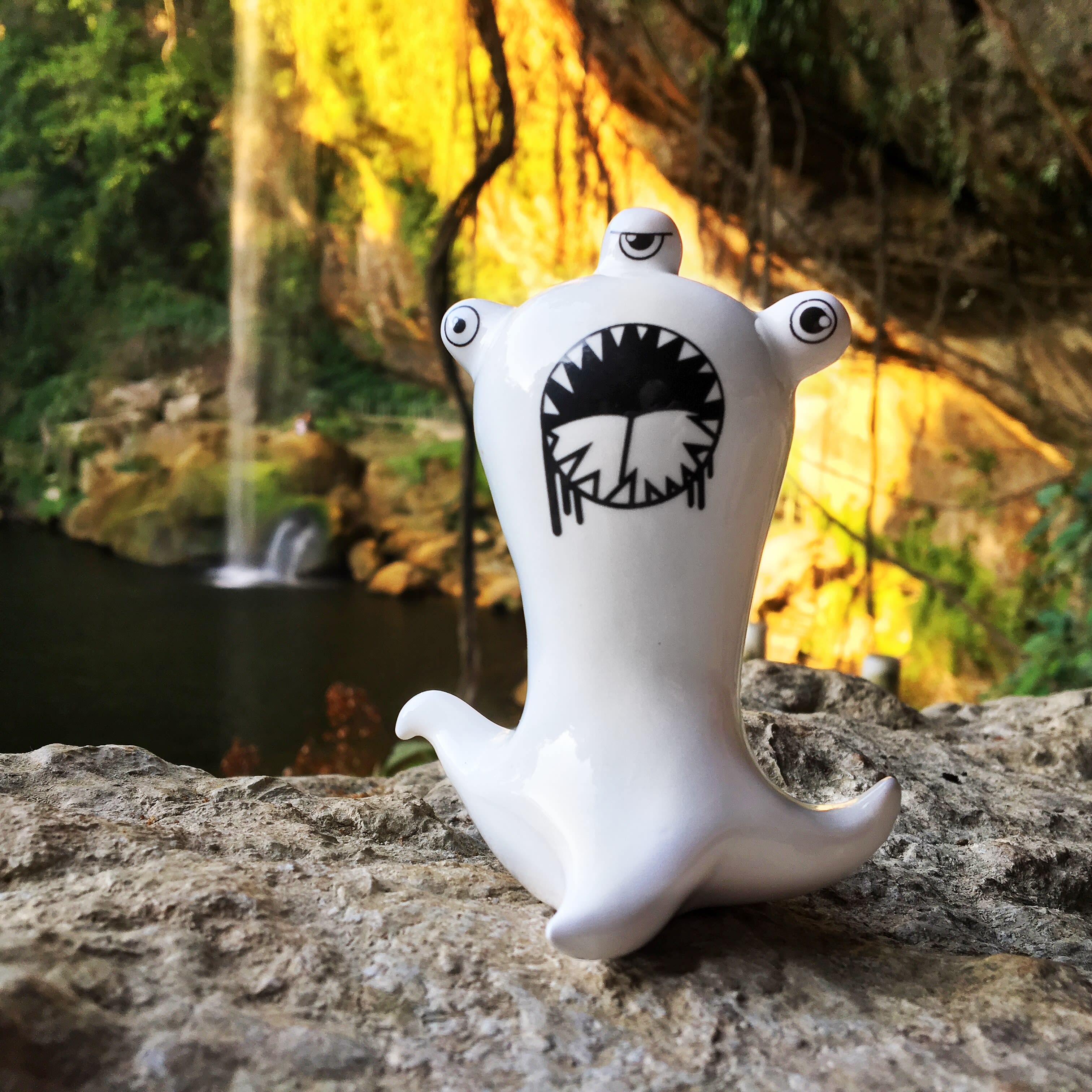 Octe - scary monster, collectable toy - Ceramic Figurines - Kina ...