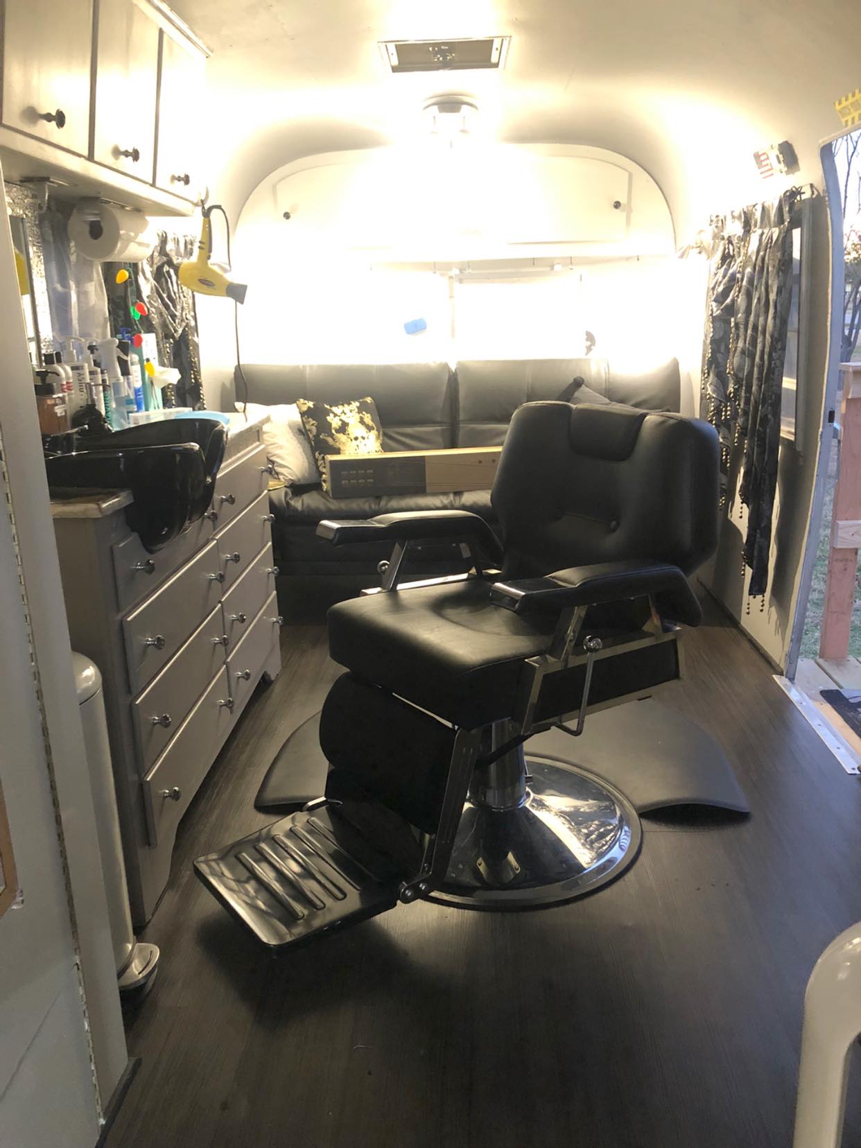 The ShAvion Barber Shop | Barber in Justin, TX