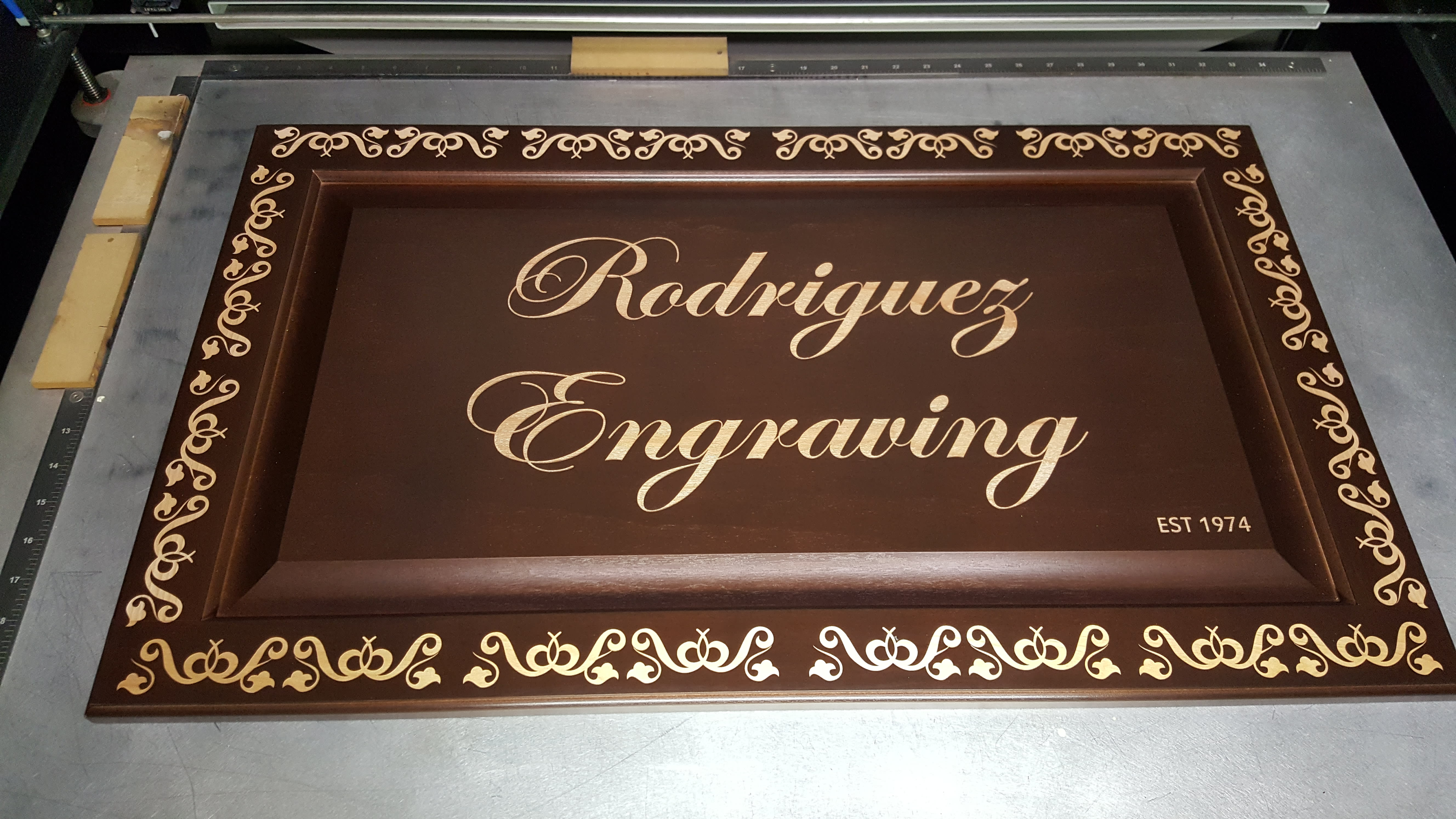 Bronze Plaques and Engraving Services - Engraving - Engravers ...