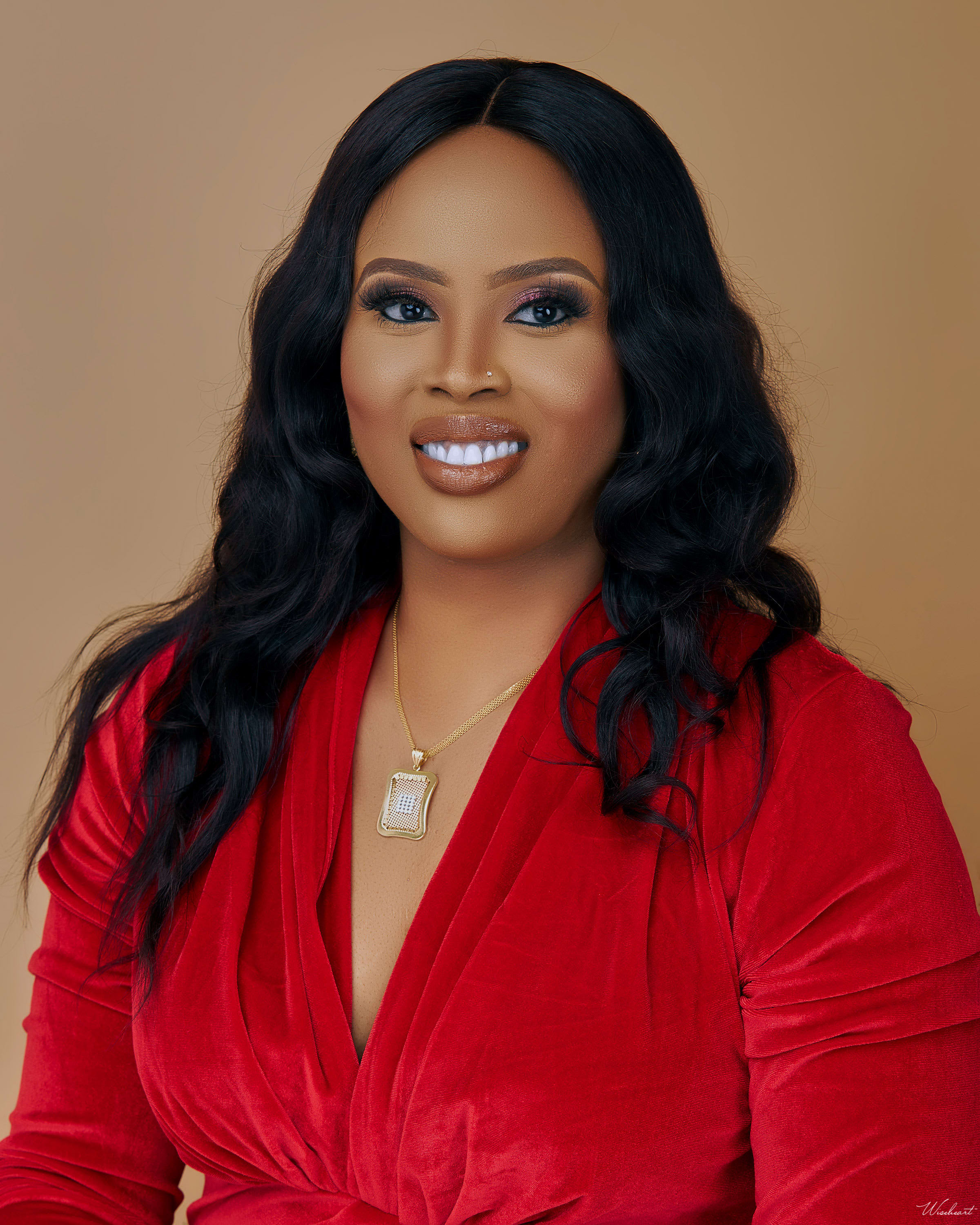 Gold - STUDIO SESSIONS - Wiseheart Photography - Professional ...