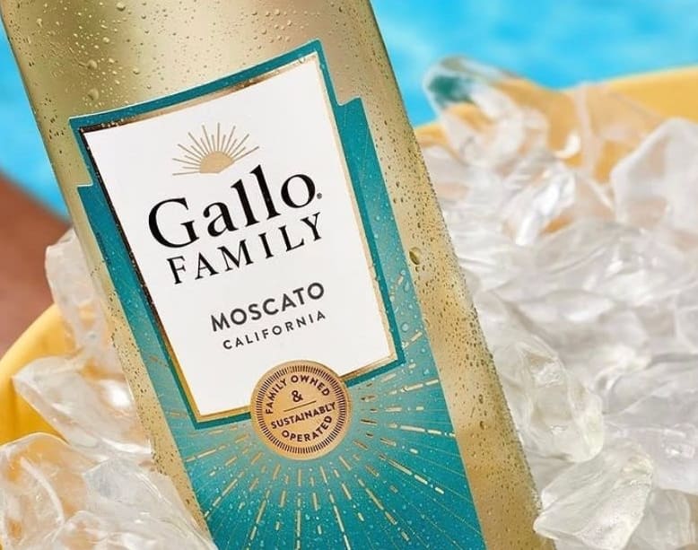 Gallo Wine Logo