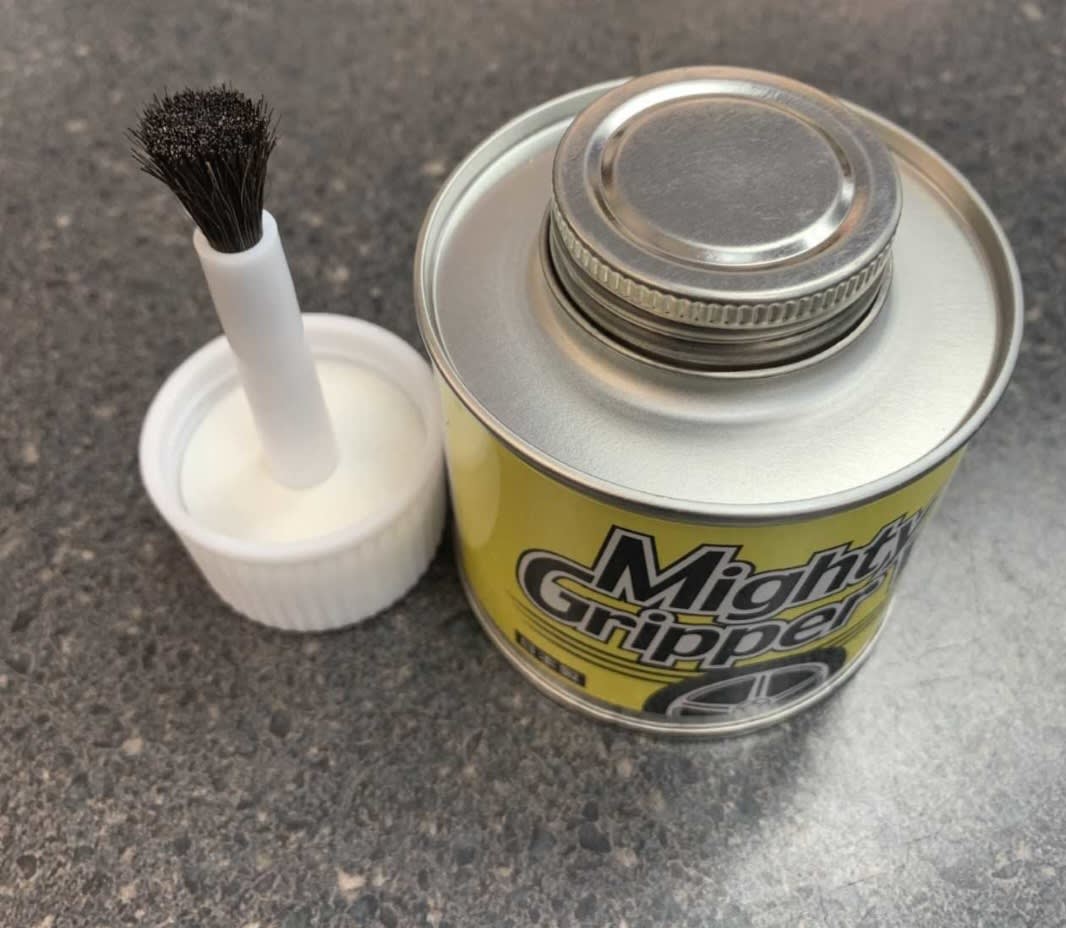 Mighty Gripper V3 Yellow - Mighty Gripper Tires Sauce - RC Racing Track ...