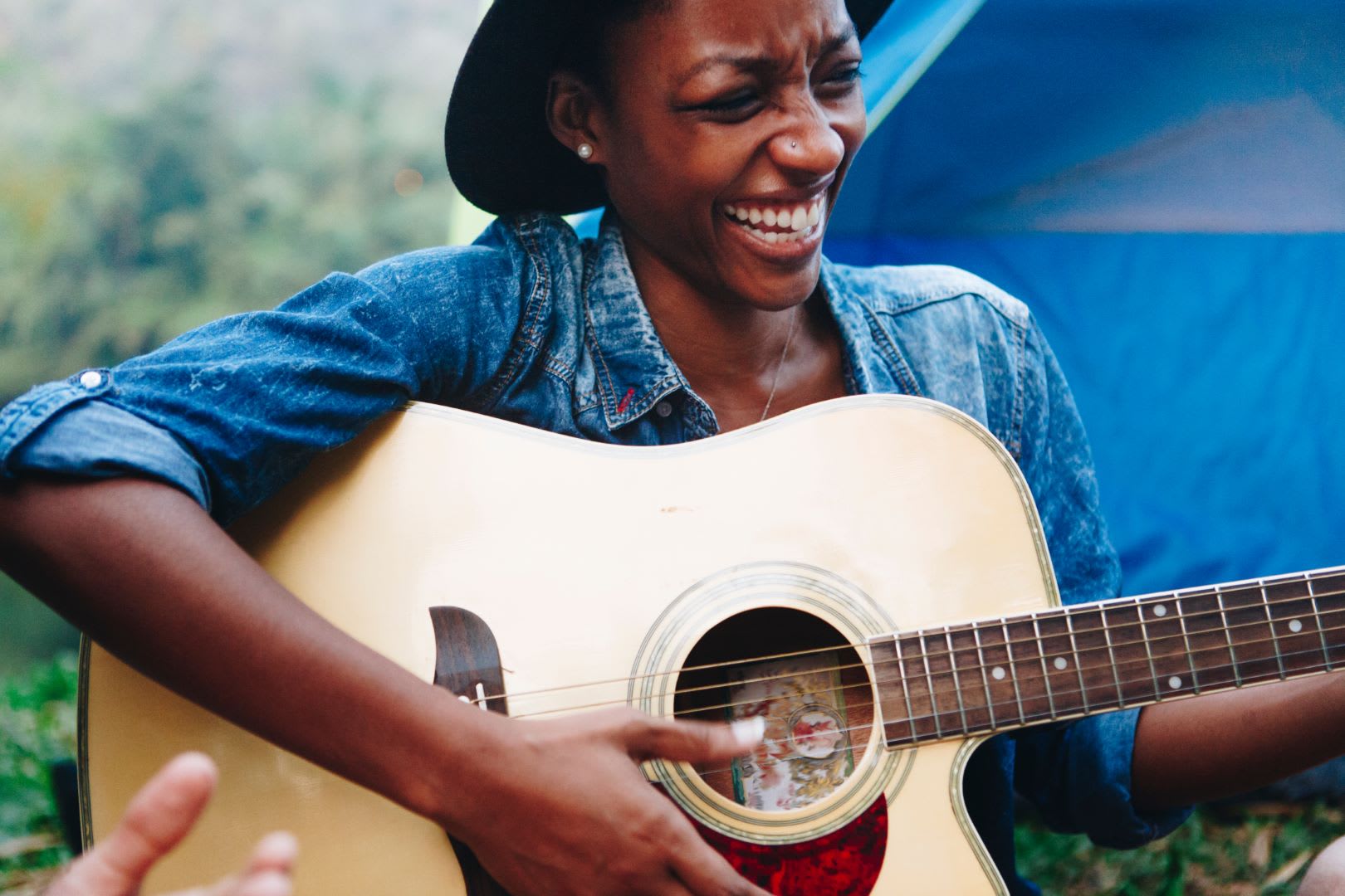 Guitar Instruction - Music Classes - Hampton Academy of Music, Dance ...