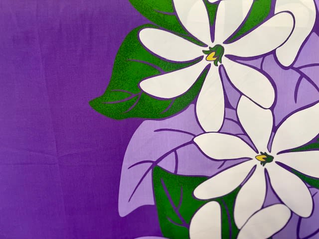 Solid Right Floral - Solid prints - An Whut Poly Shop | Polynesian Shop ...