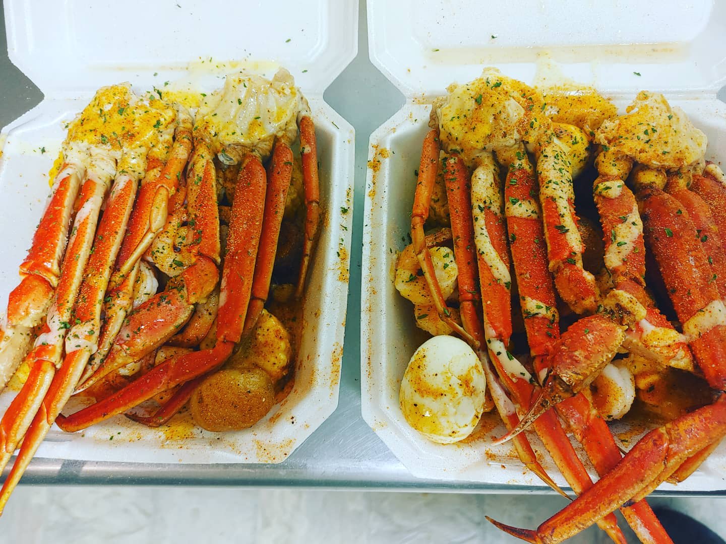 Crab Legs - Fish & Seafood - Pigg-Ah-Boo's | Grill Restaurant & Seafood ...