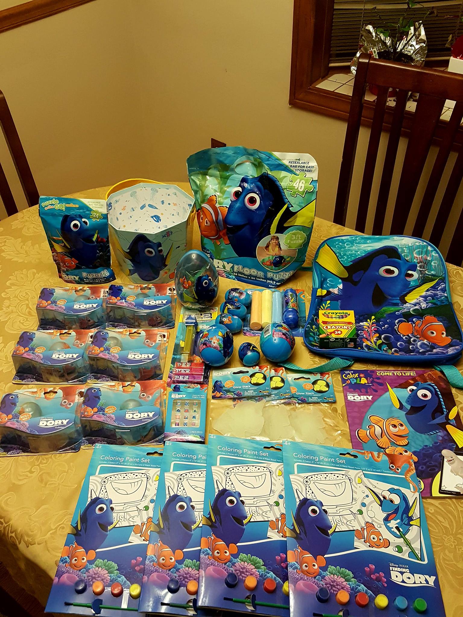 Finding Dory Paraphernalia - Toys - Common Cents Store | Gift and Decor ...