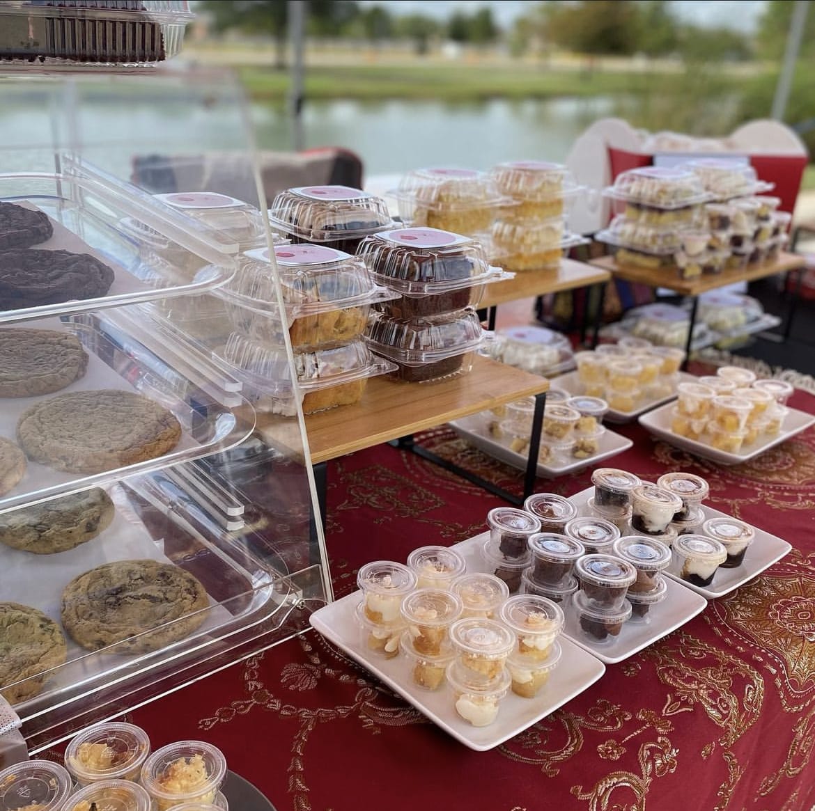 Reaux Of Sweets | Houston Bakery