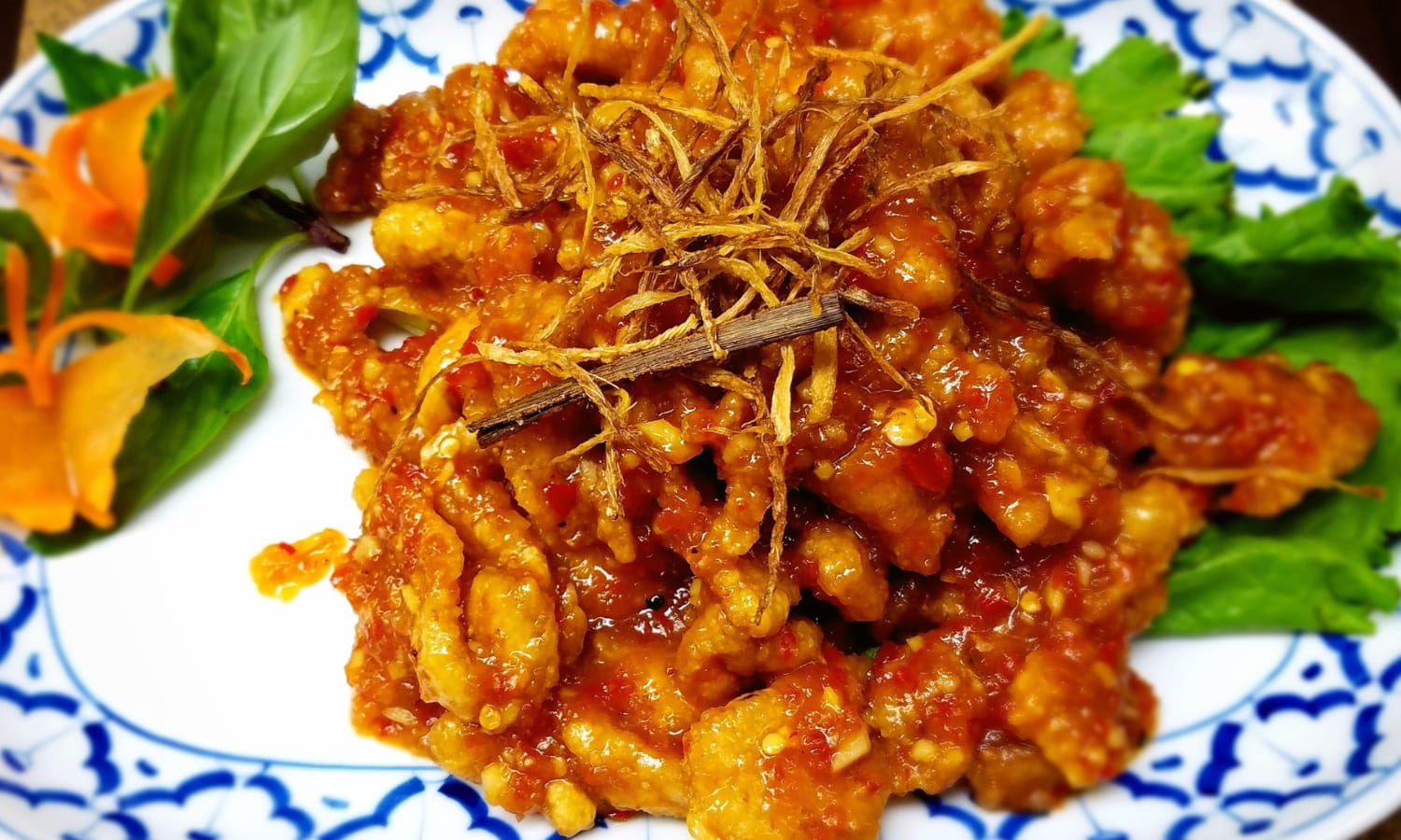 CRIPSY CHICKEN WITH GINGER - HOUSE SPECIALTIES - Thai Luang Restaurant ...