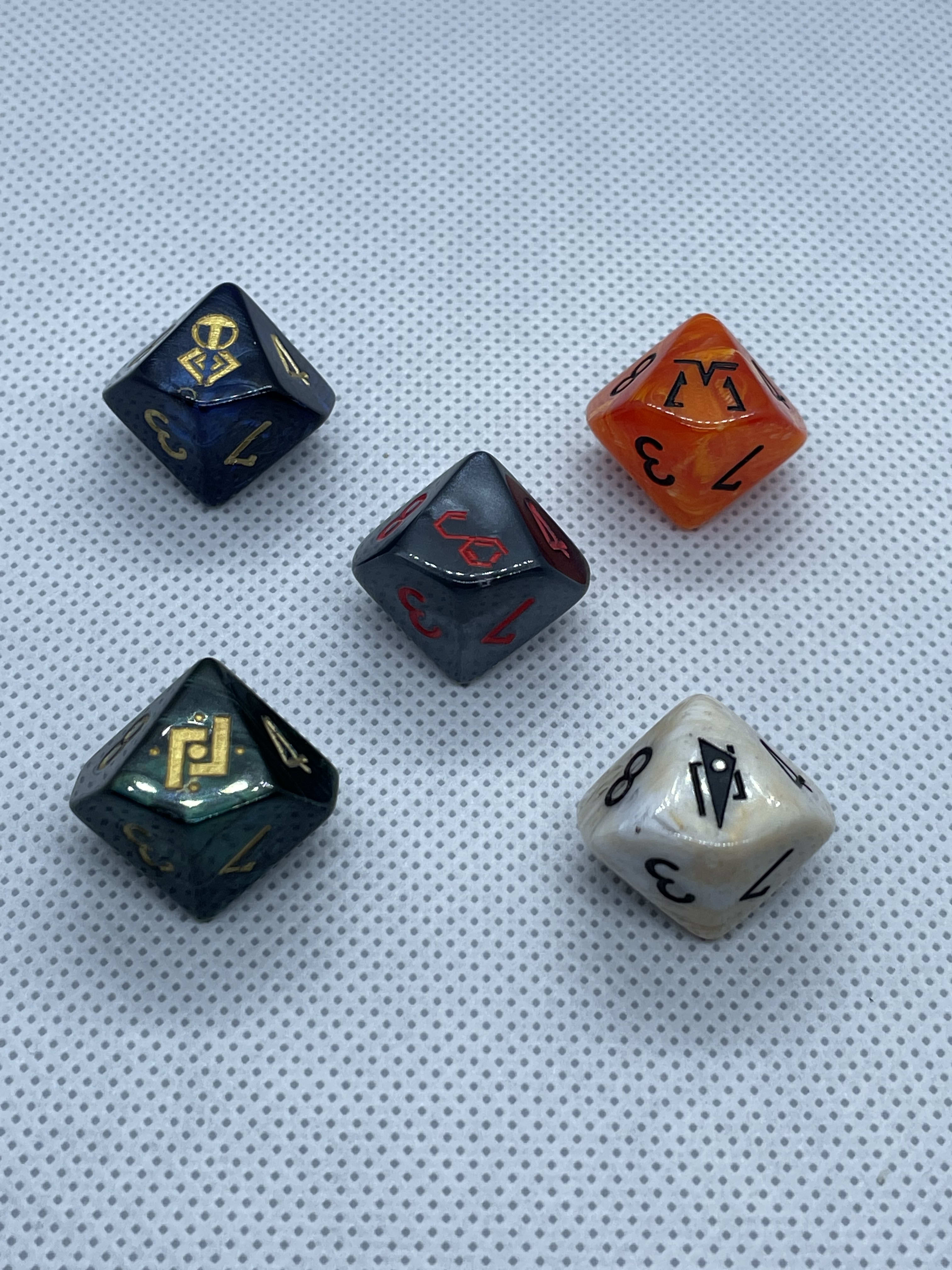 Custom D10 Set Of 5 - Attachments / Equipment / Game Accessories ...