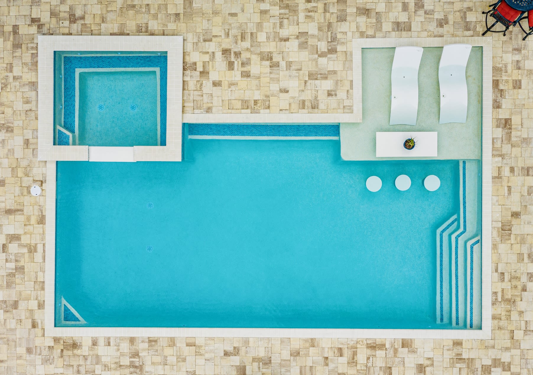 Salty and Fun Pools Inc | Pool contractor in Callahan