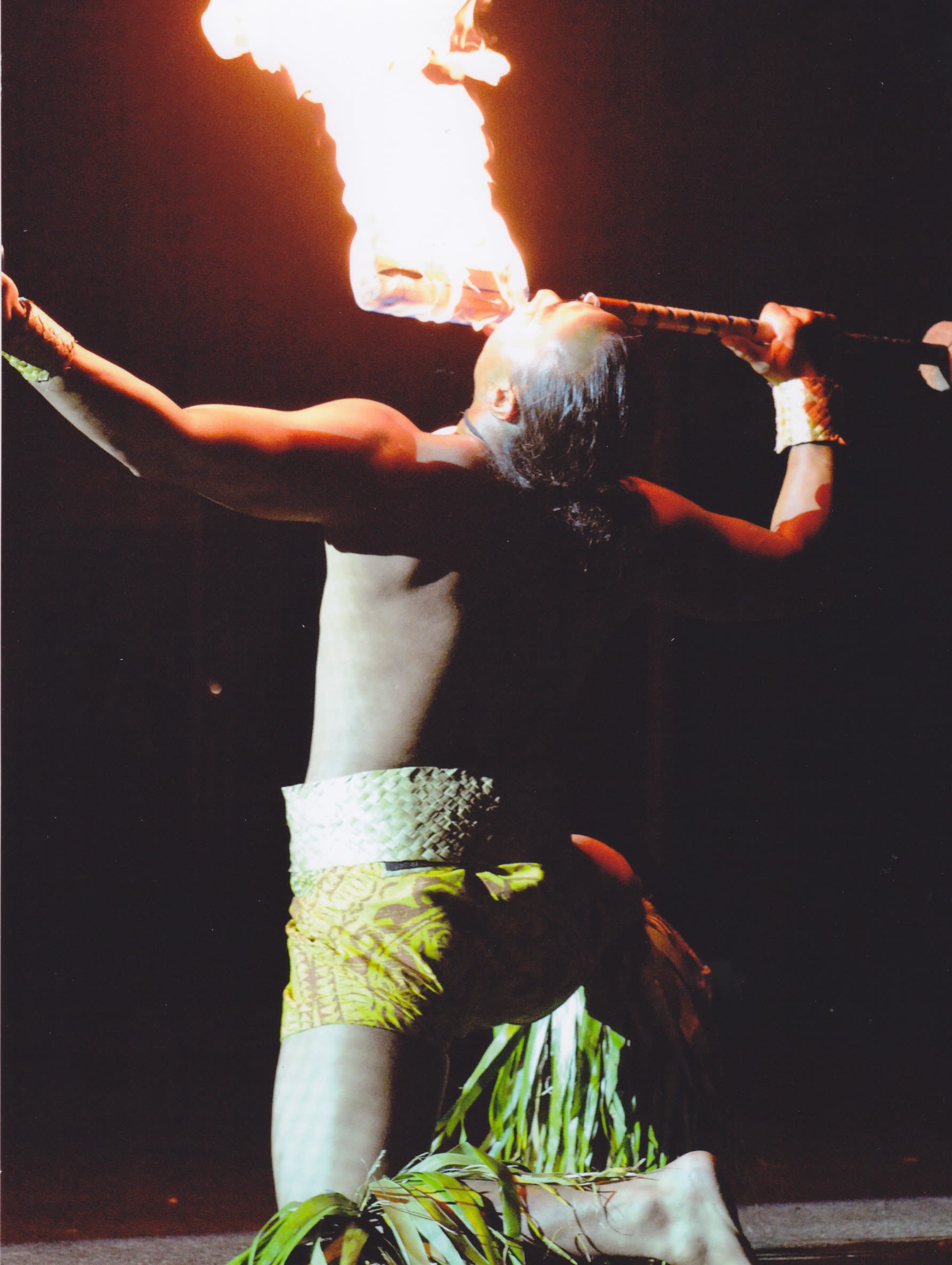 Fire-Knife Dancer & Drummers - Live Entertainment - Pomai Entertainment ...