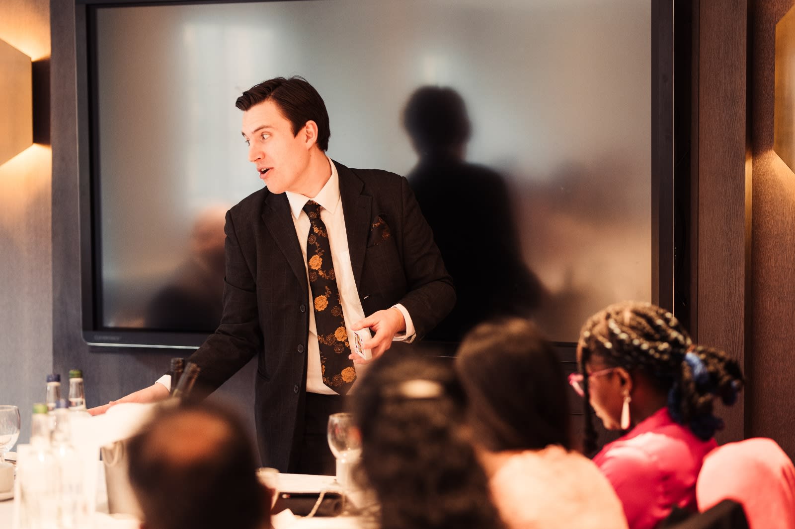 Stand Up Magic Show - Types of Magic - Alex Sprackling | Magician | London