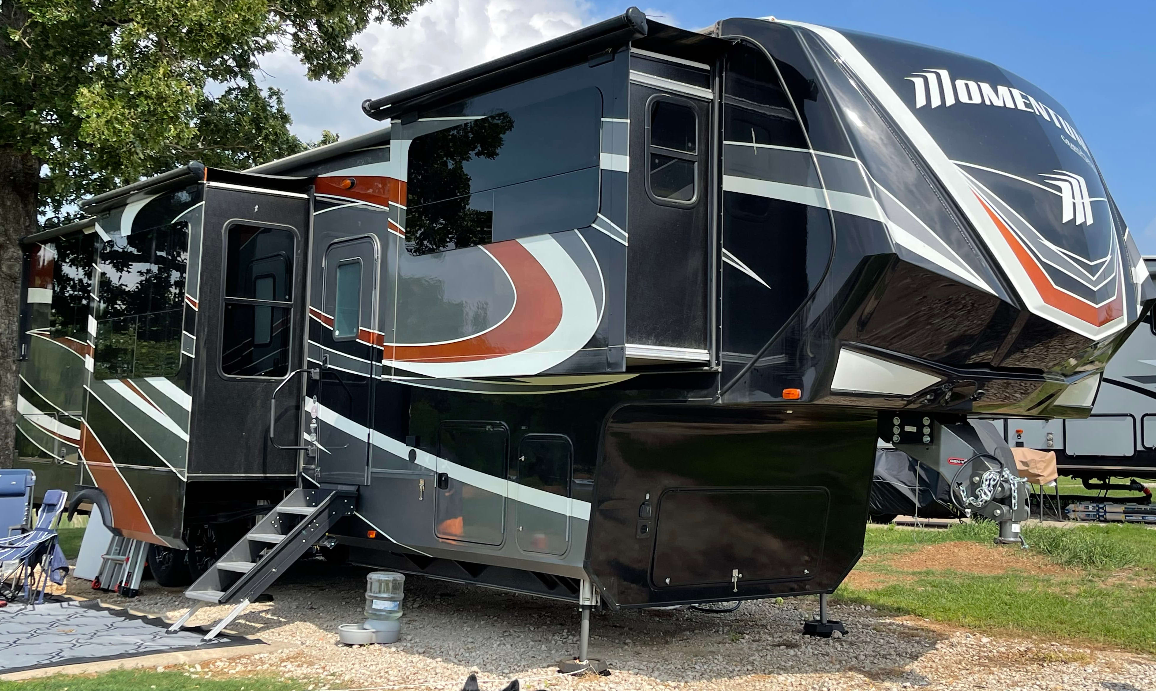 Fifth Wheel Inspection - Inspections - Wick's RV Inspection ...