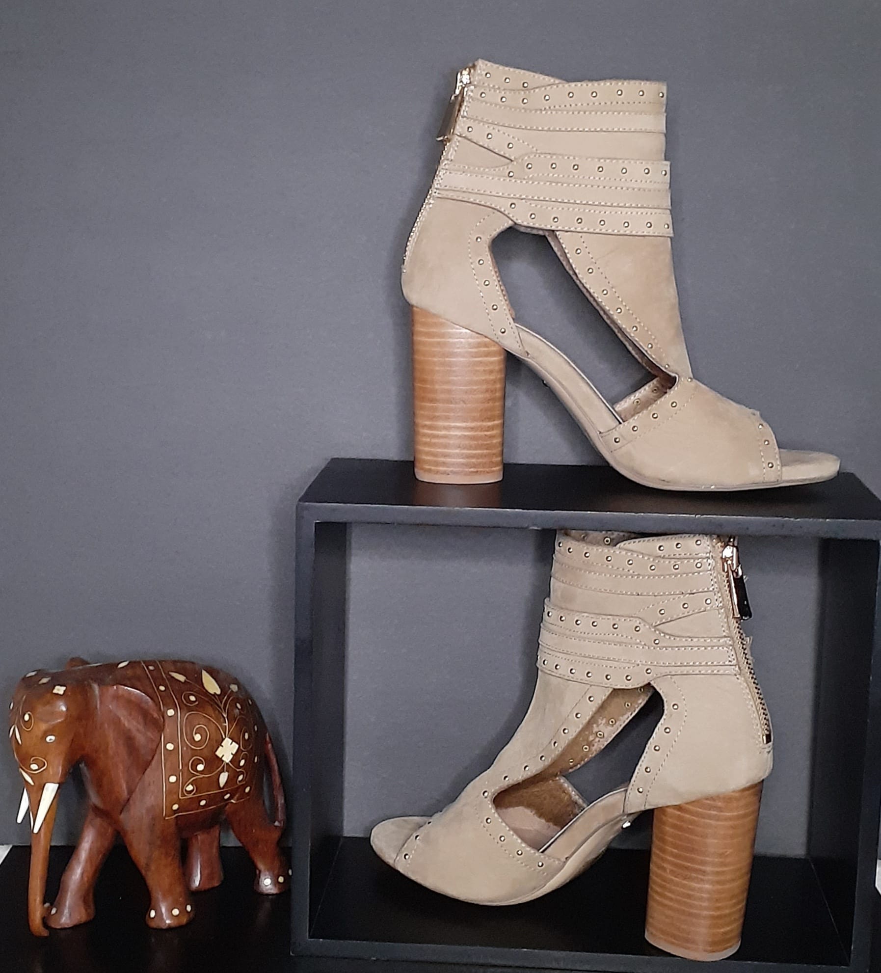 RAYE Matty - LA's Upscale Resale Shoes - LeAnn Scarbini | Best Shoe ...