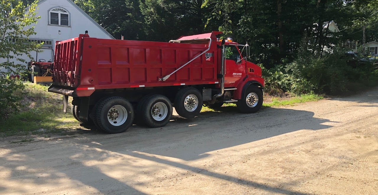Jim Kane Trucking - Trucking Services in Northwood