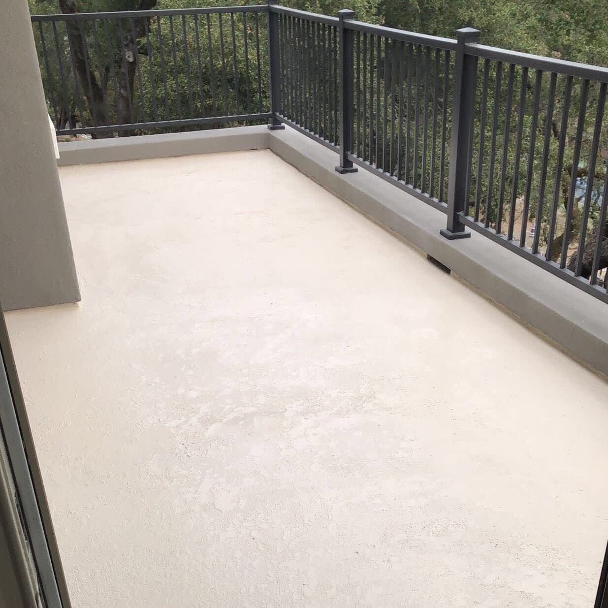 Sheet Membrane & Concrete Overlay - Above Dwelling Deck Waterproofing ...