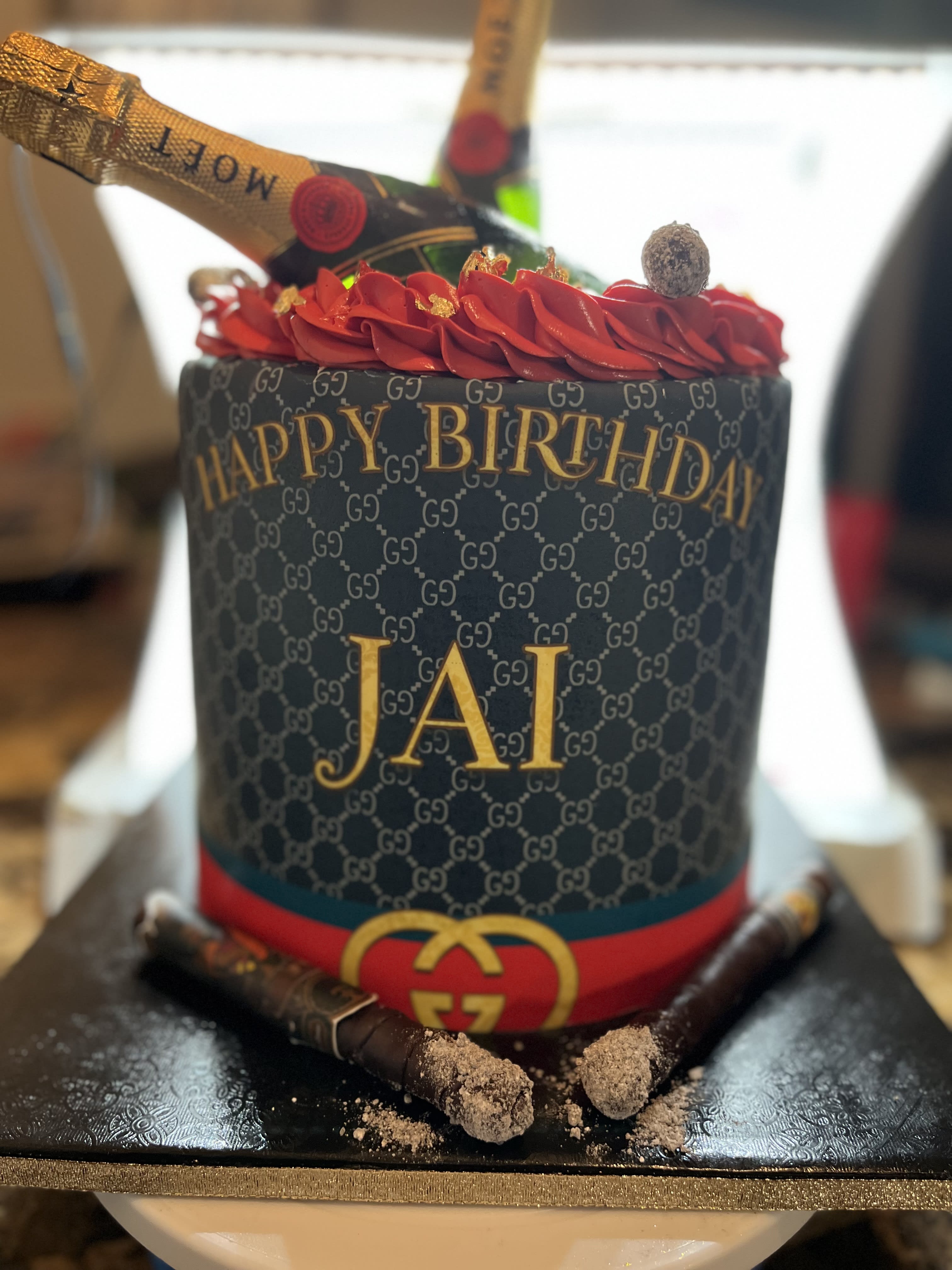 Custom Cakes Service - Custom Cakes & Catering Service - SweeTea’s LLC ...