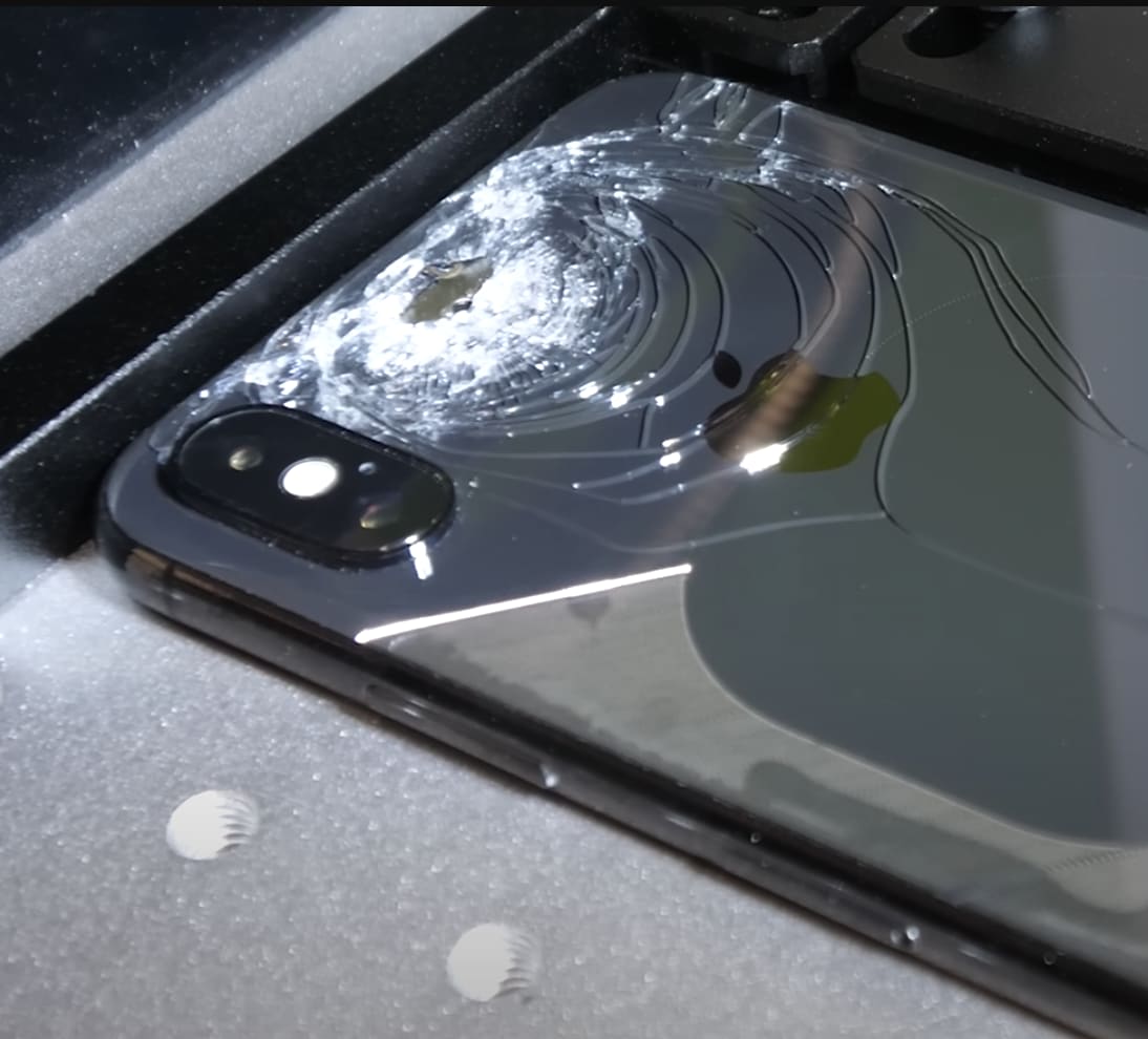Damaged Back Glass - Phone and Tablet Repairs - Fast Bros Phone Repair ...