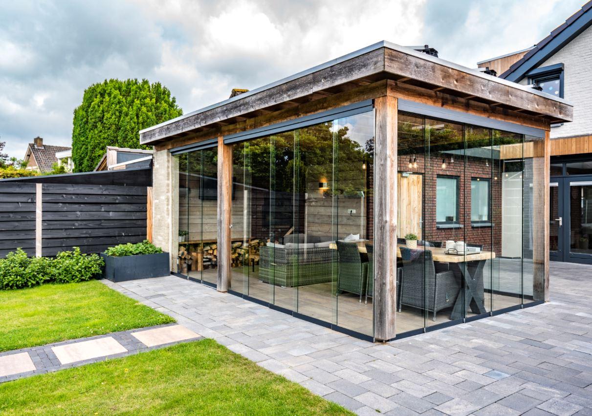 Fiano - Glass sliding doors - Aluminium Verandas - RSA Tile Hub ...