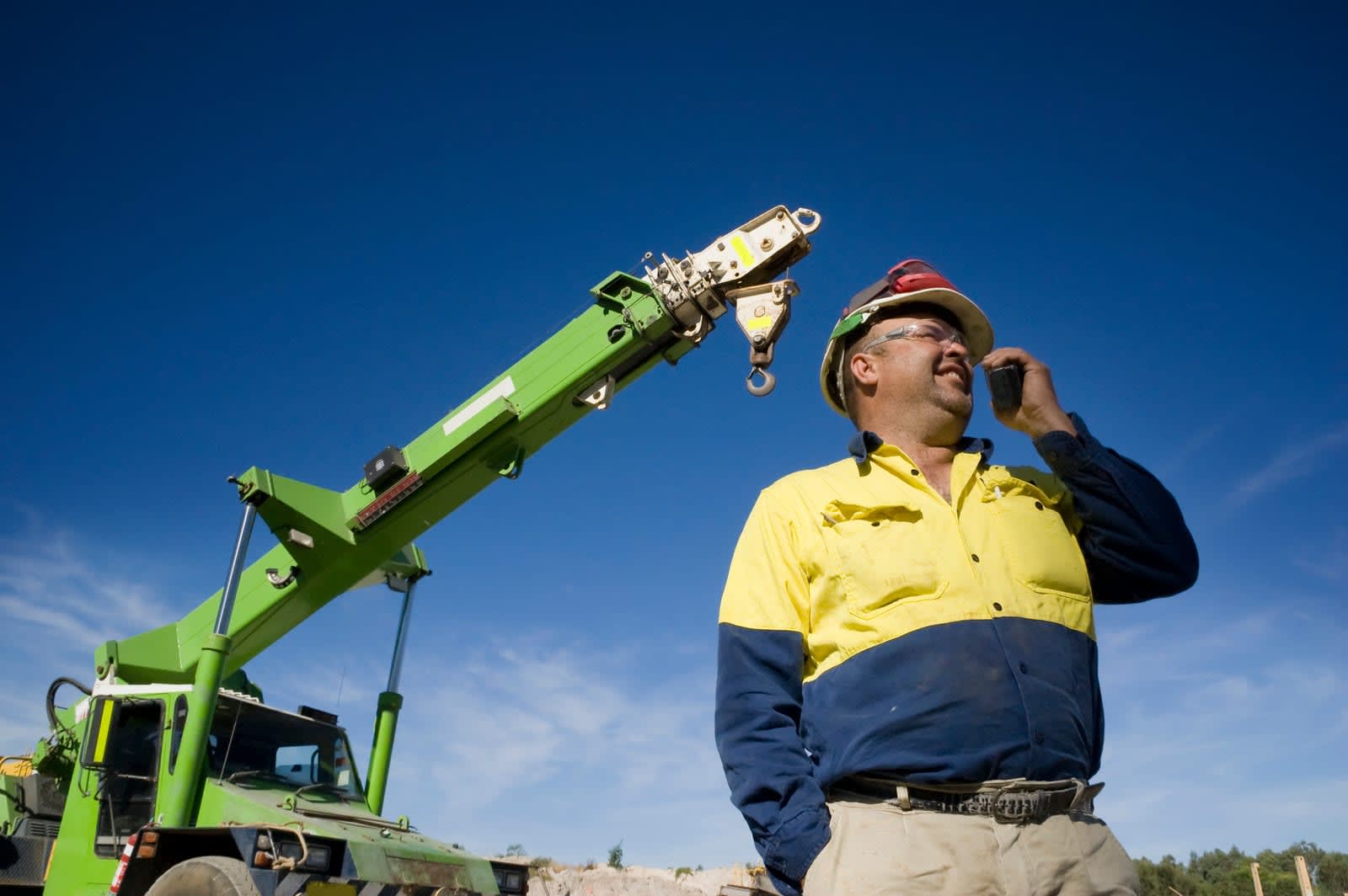 Rigger/Signal Person - Crane Operation and Rigging Services - Elite ...