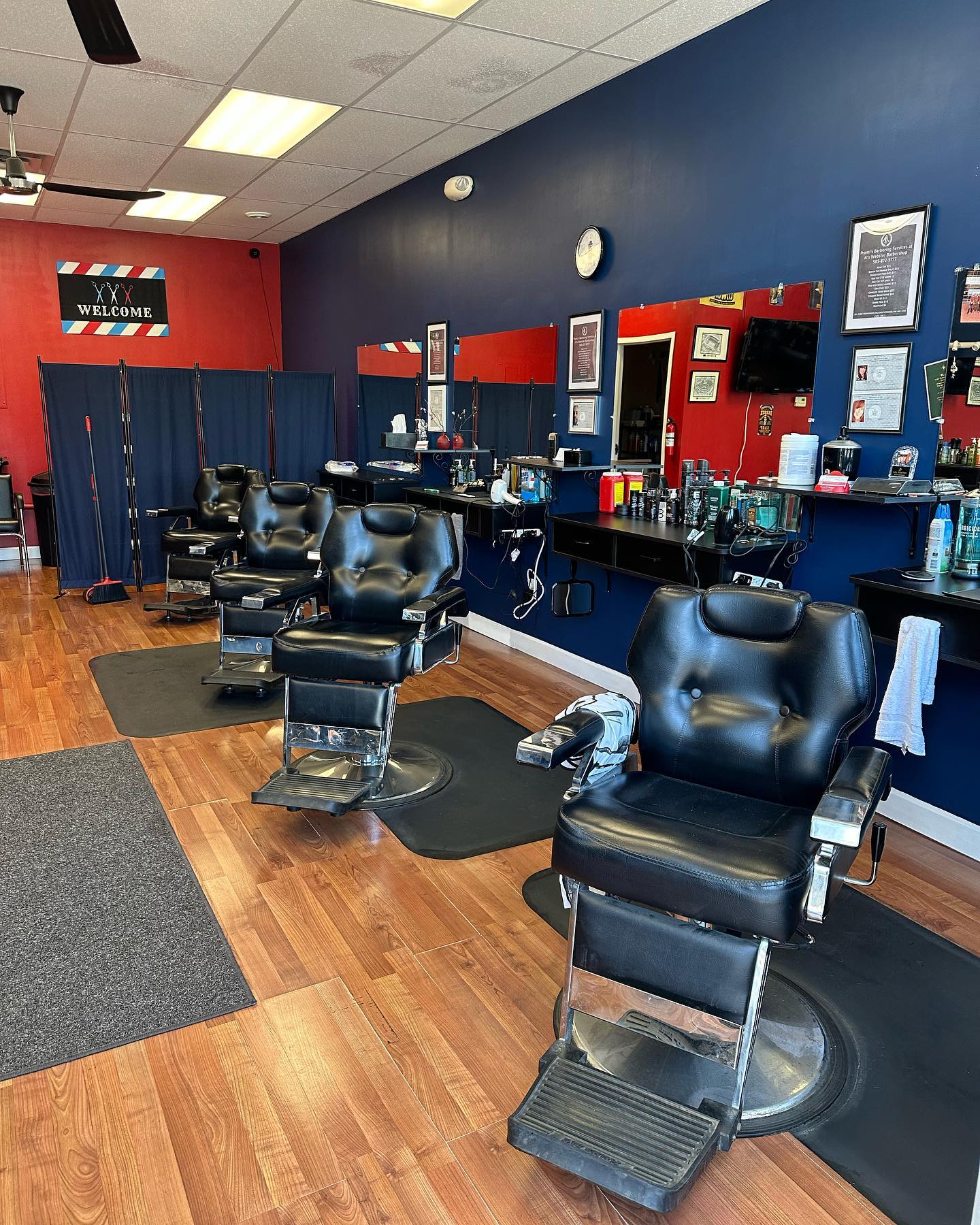 Pronti's Barbering Services - Barbershop | Webster