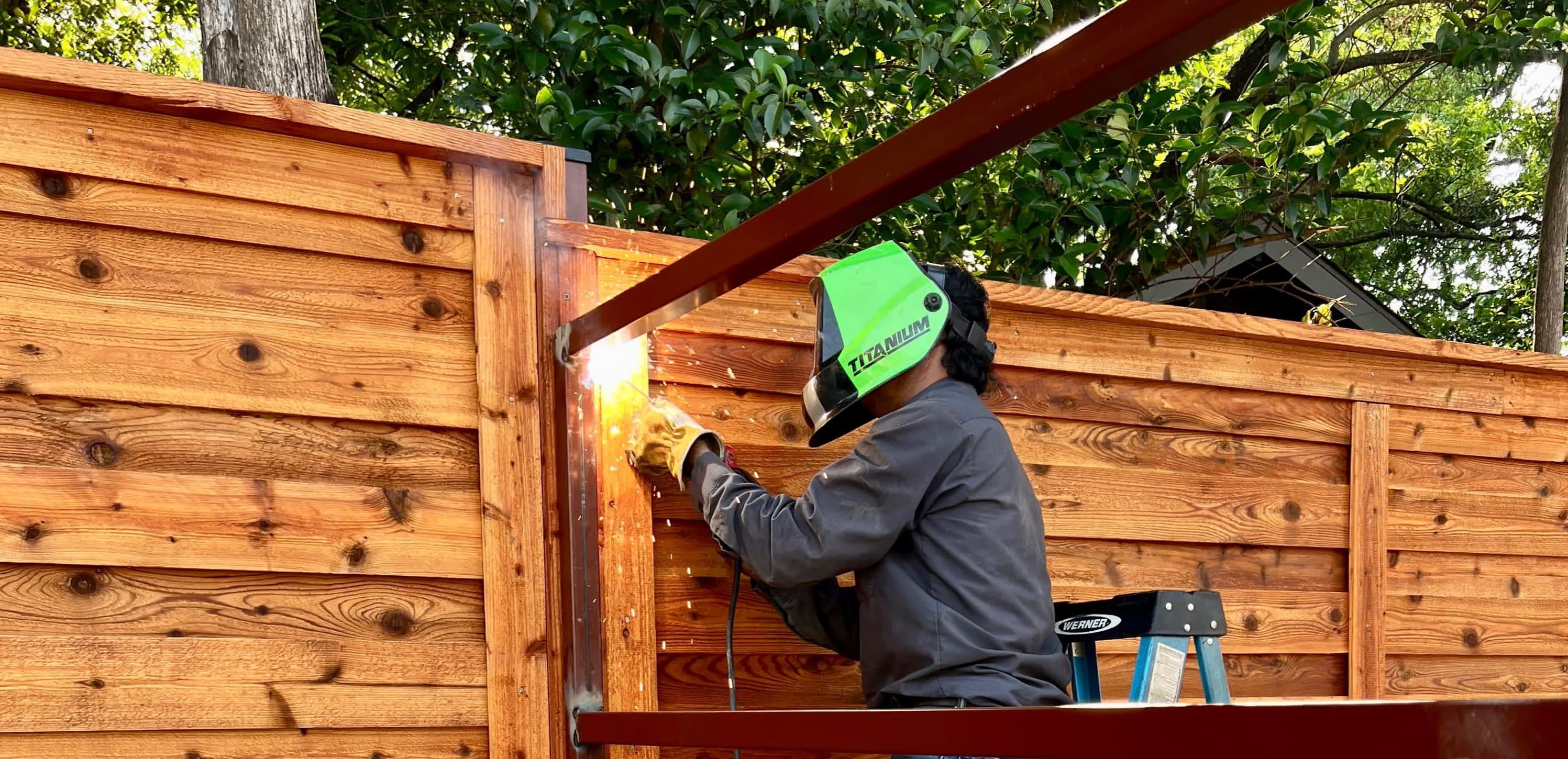 Liam's Contracting LLC | Construction Welding & Wood Fences | Dallas