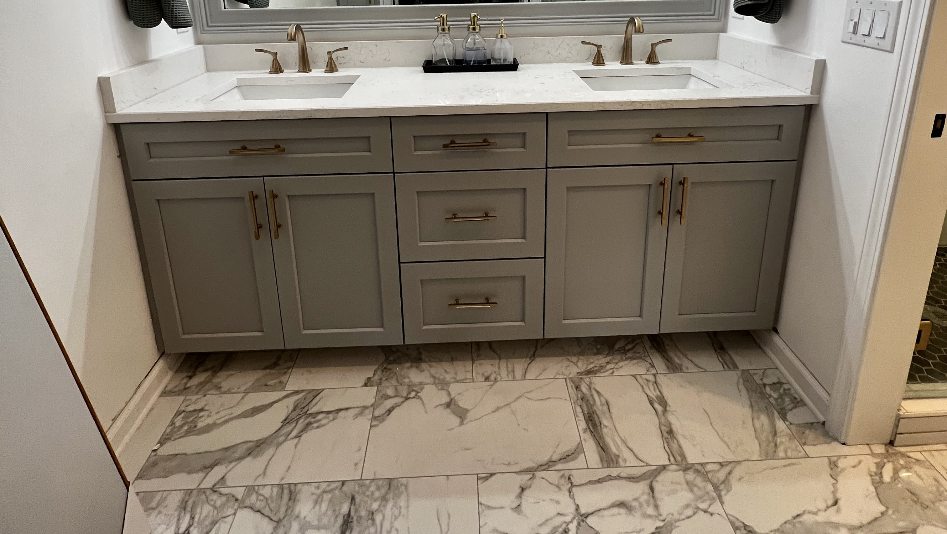 Custom Bath Vanities - Custom Designs - Imperial Cabinet Company ...