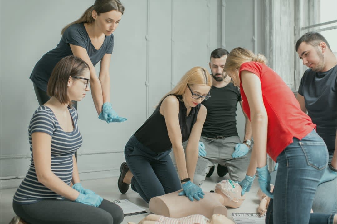 CPR and AED First Aid Made Easy - First Aid Training Courses - Newry Lifesaving School | First ...