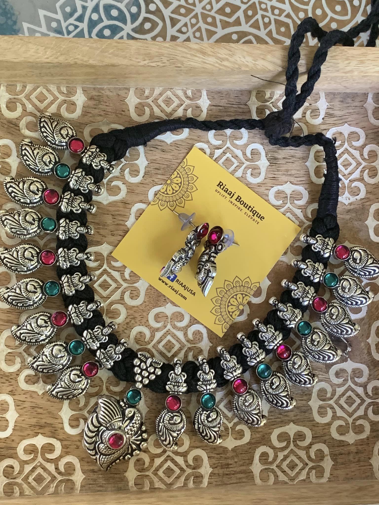 Riaaj Boutique | Lake Forest Local Jewelers