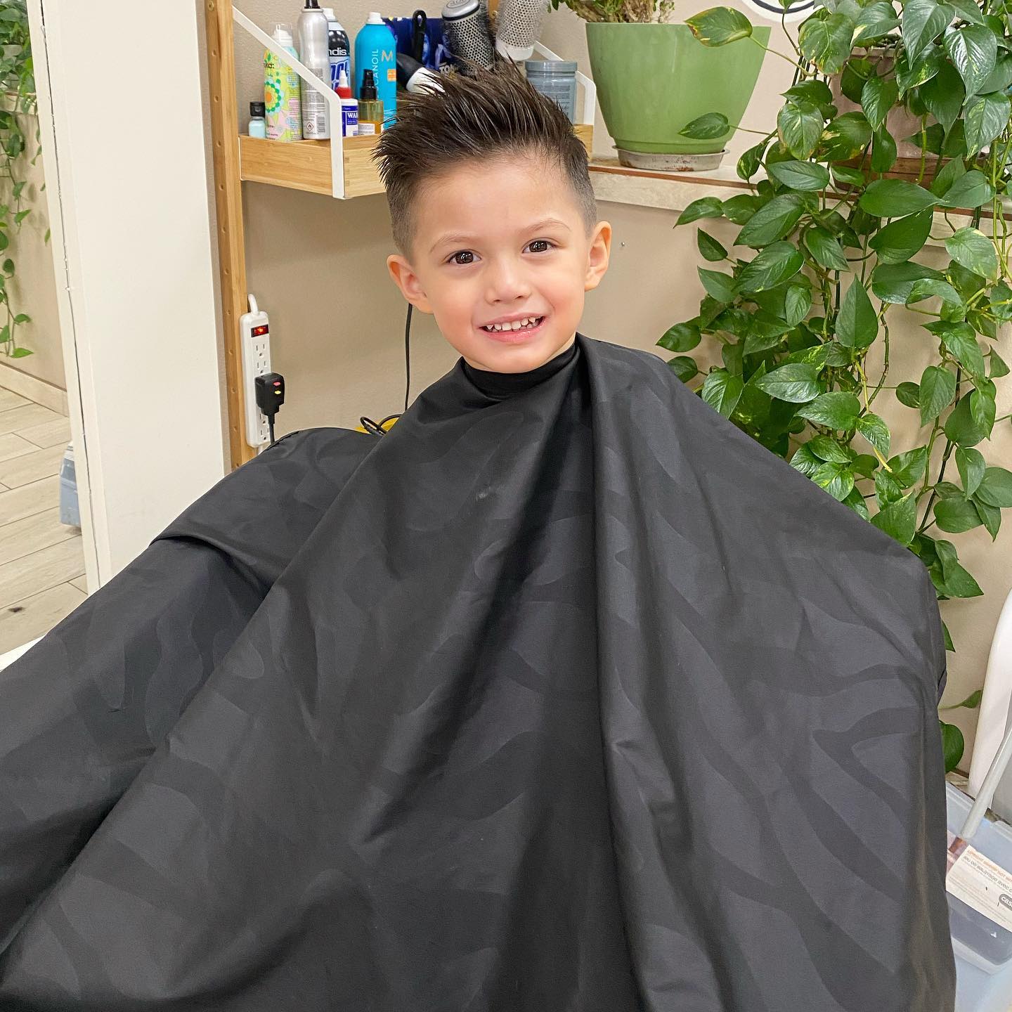 Kids' Haircuts - Top Services - Guy and Gal Salon | Hair Salon | Gilbert