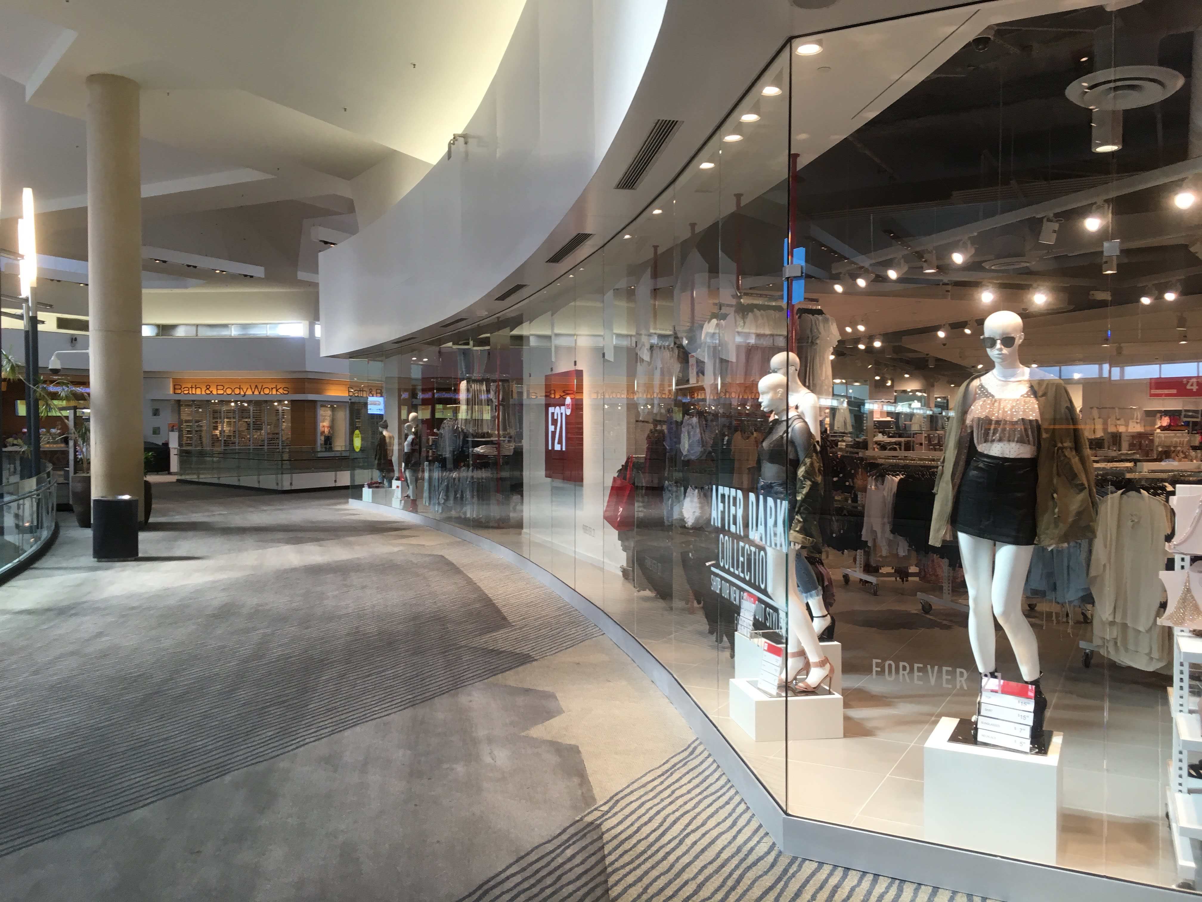 Commercial Store Fronts - RESIDENTIAL & COMMERCIAL - Franciscan Glass ...