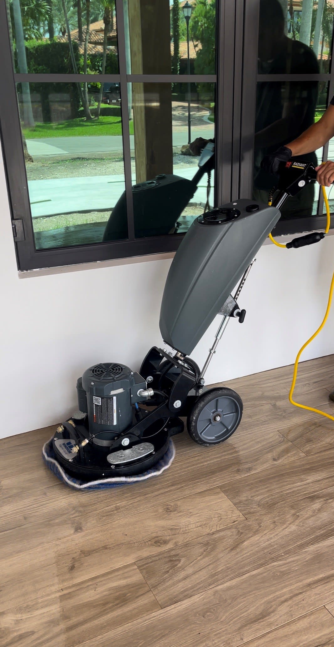 Tile and Grout Cleaning Service in Broward - Cleaning Services - EGR ...