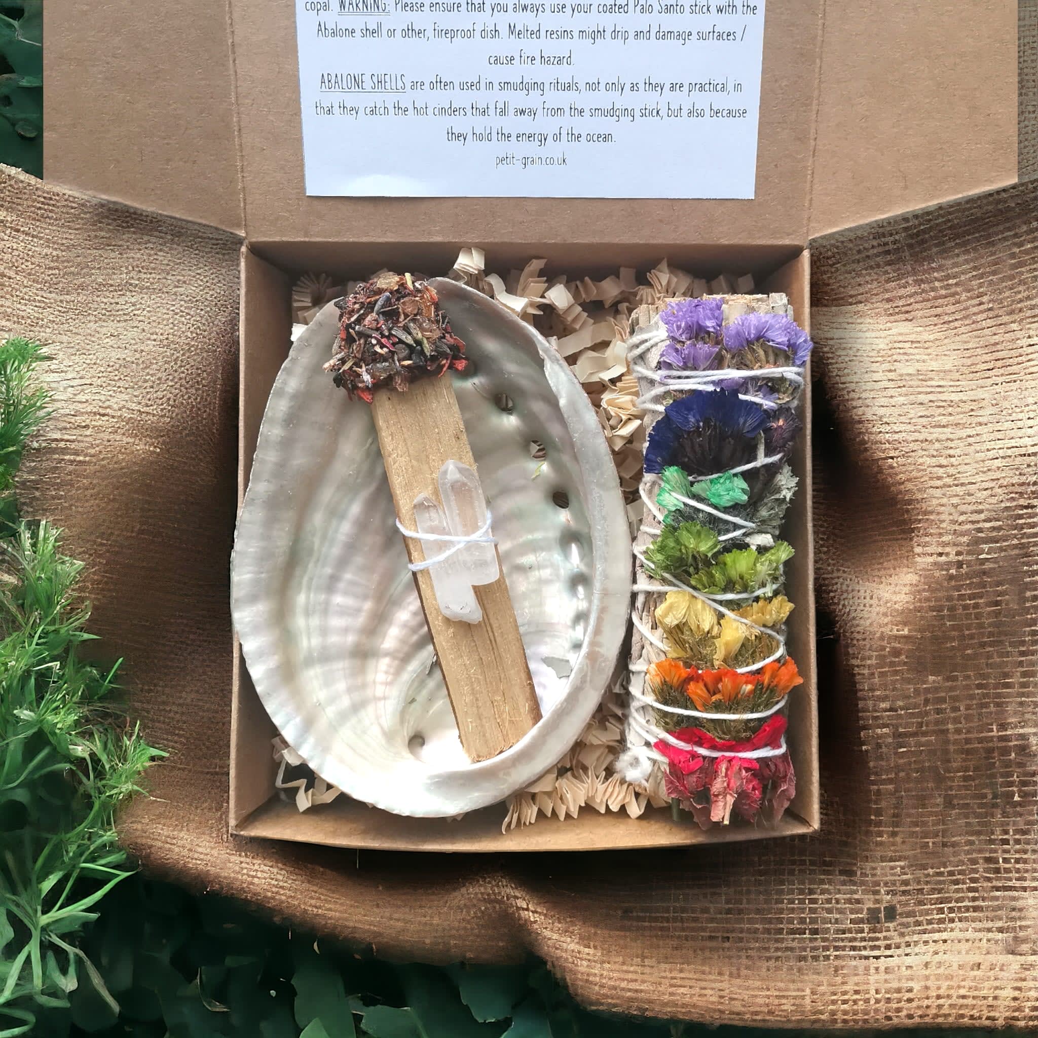 White Sage & Soy Wax Candle Set - Smudging sets & crystals - Petitgrain ...
