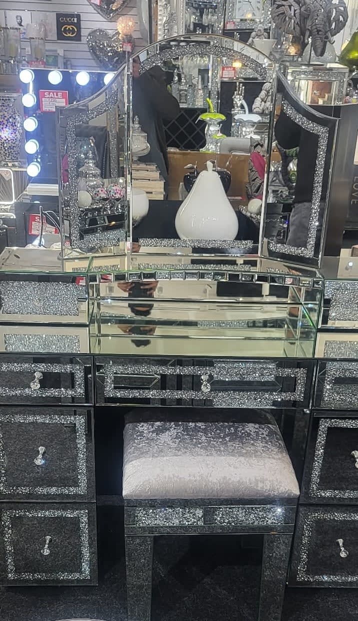 Mirrored Dressing Table Silver Glitter 7 Drawers Bedroom complete Set ...