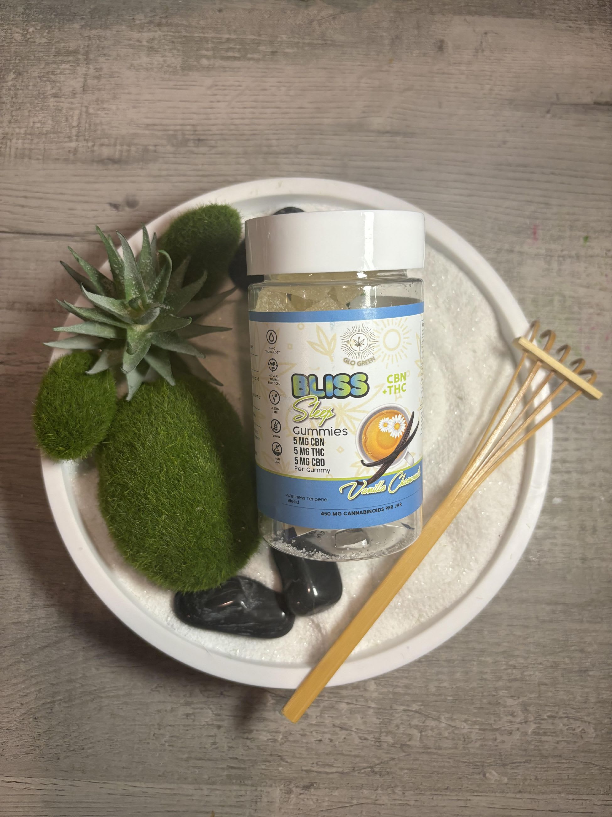 GLO Green Bliss Sleep Gummies- Vanilla Chamomile - GLO Green: Mindfully Rooted. Naturally Elevated