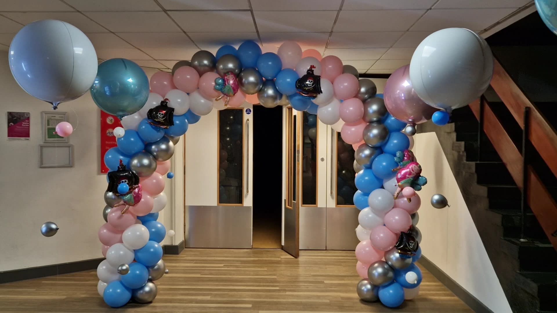 ACE Decor and Gifts | Party and Celebrations Balloon and Gift Artist ...