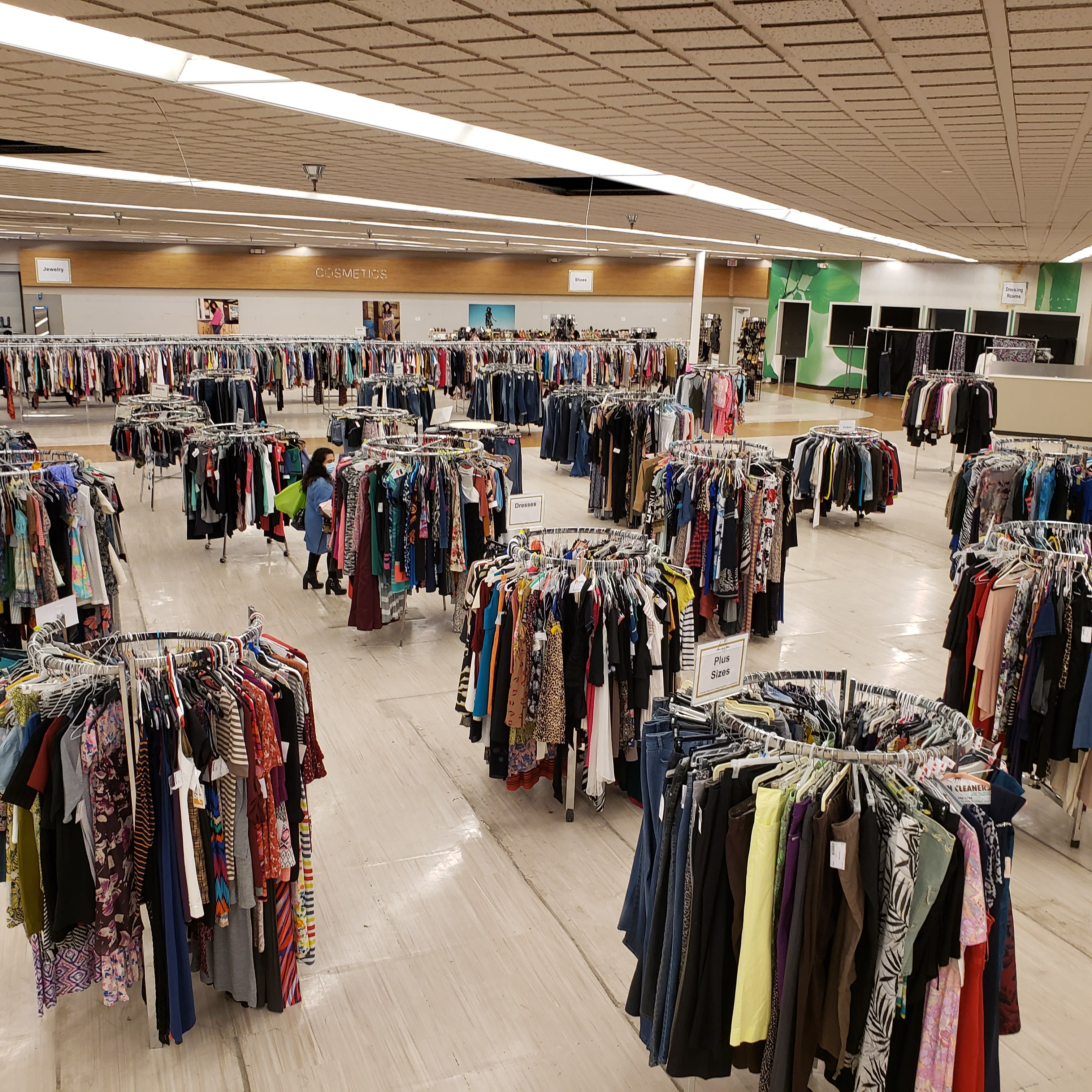 Unbeatable Deals on Fashion and Home Goods - Dress on a Dime ...