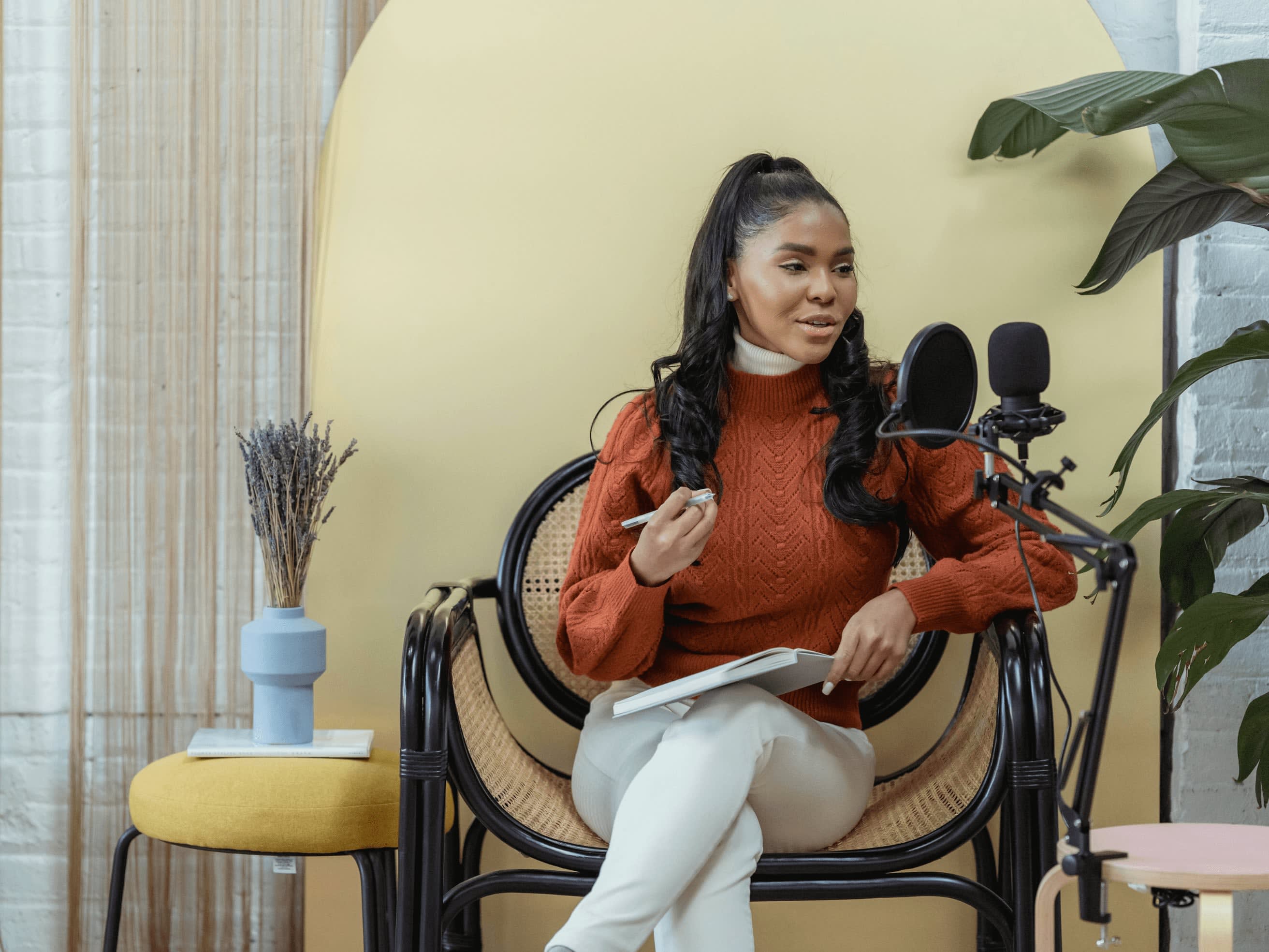 Introduction to Voice Over - Voice Over Classes - Michigan Actors Studio | Acting School | Royal ...