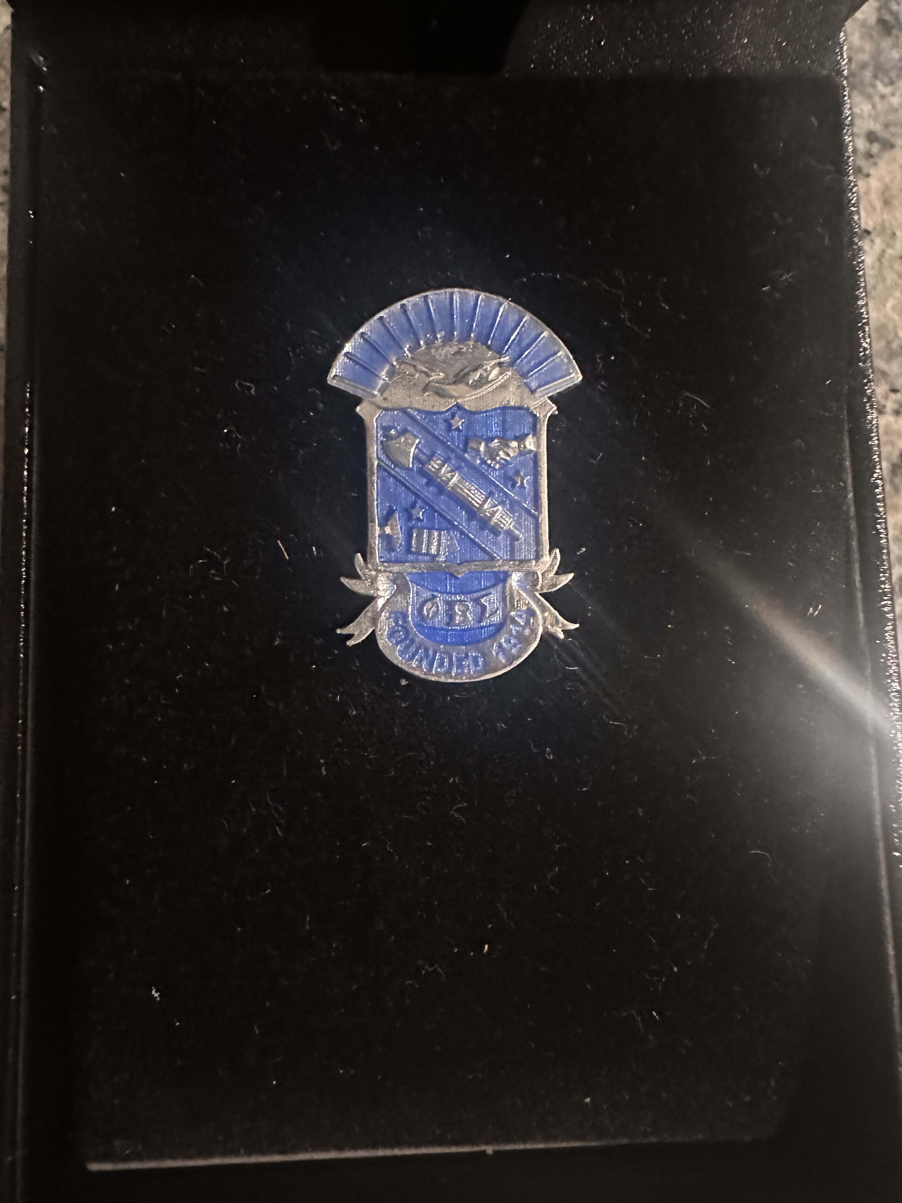 "Crest" Sterling Silver Lapel Pin - Accessories - Snipes Plus | Greek ...