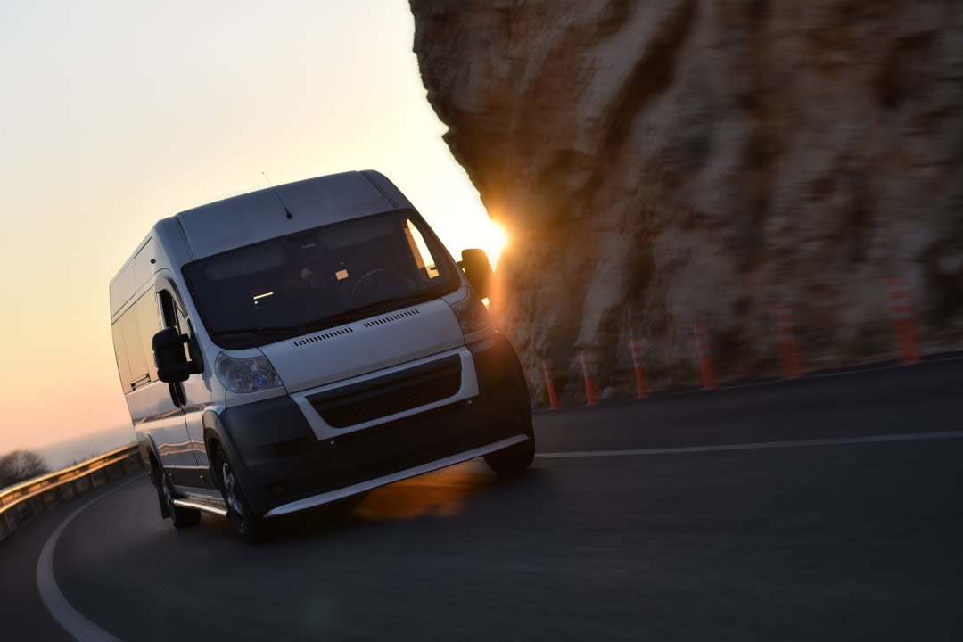 Business to Business (B2B) Pick up and Deliveries - Transportation ...