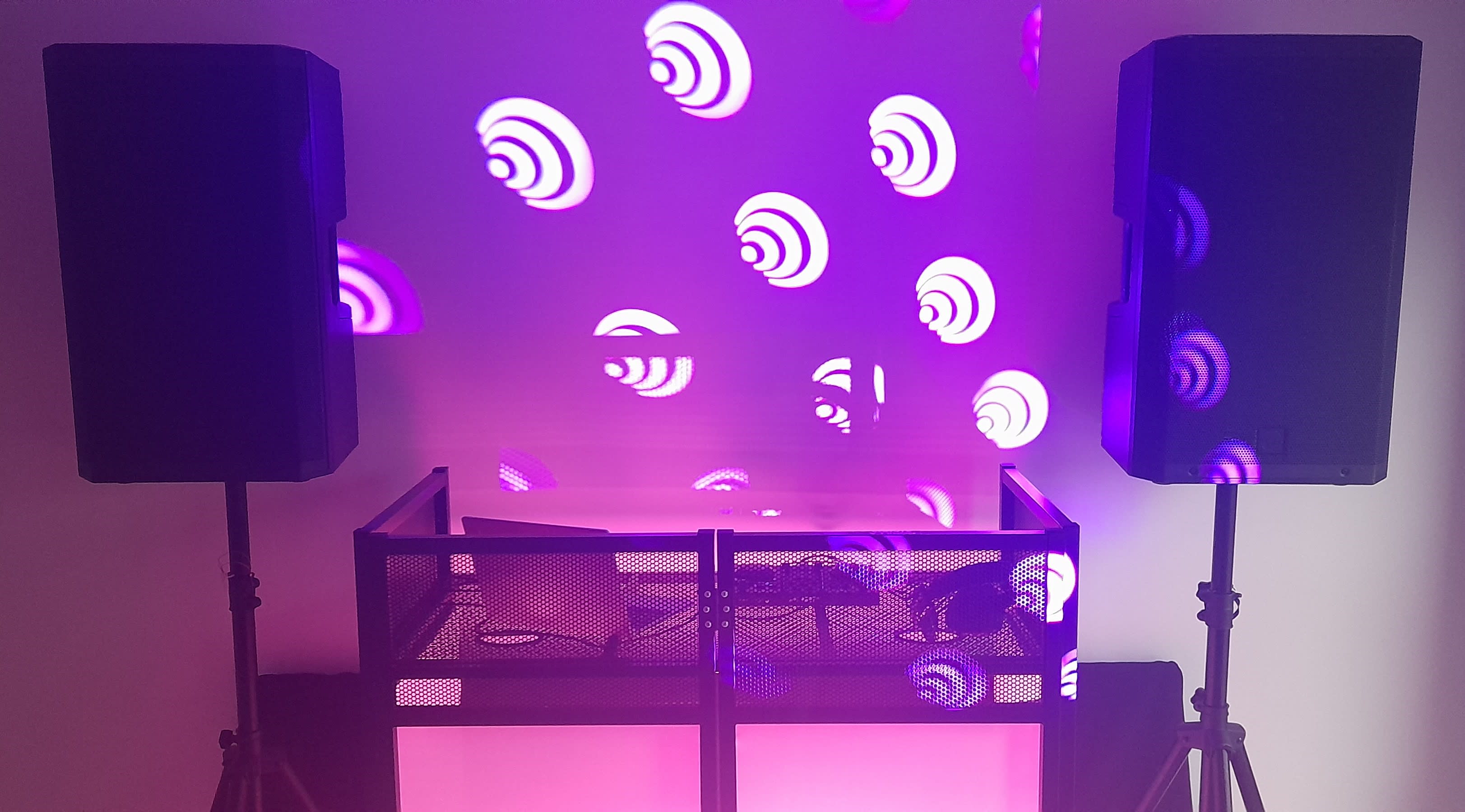 DJ Booth (Black or white screens) - Sound System Accessories - Mumbles ...